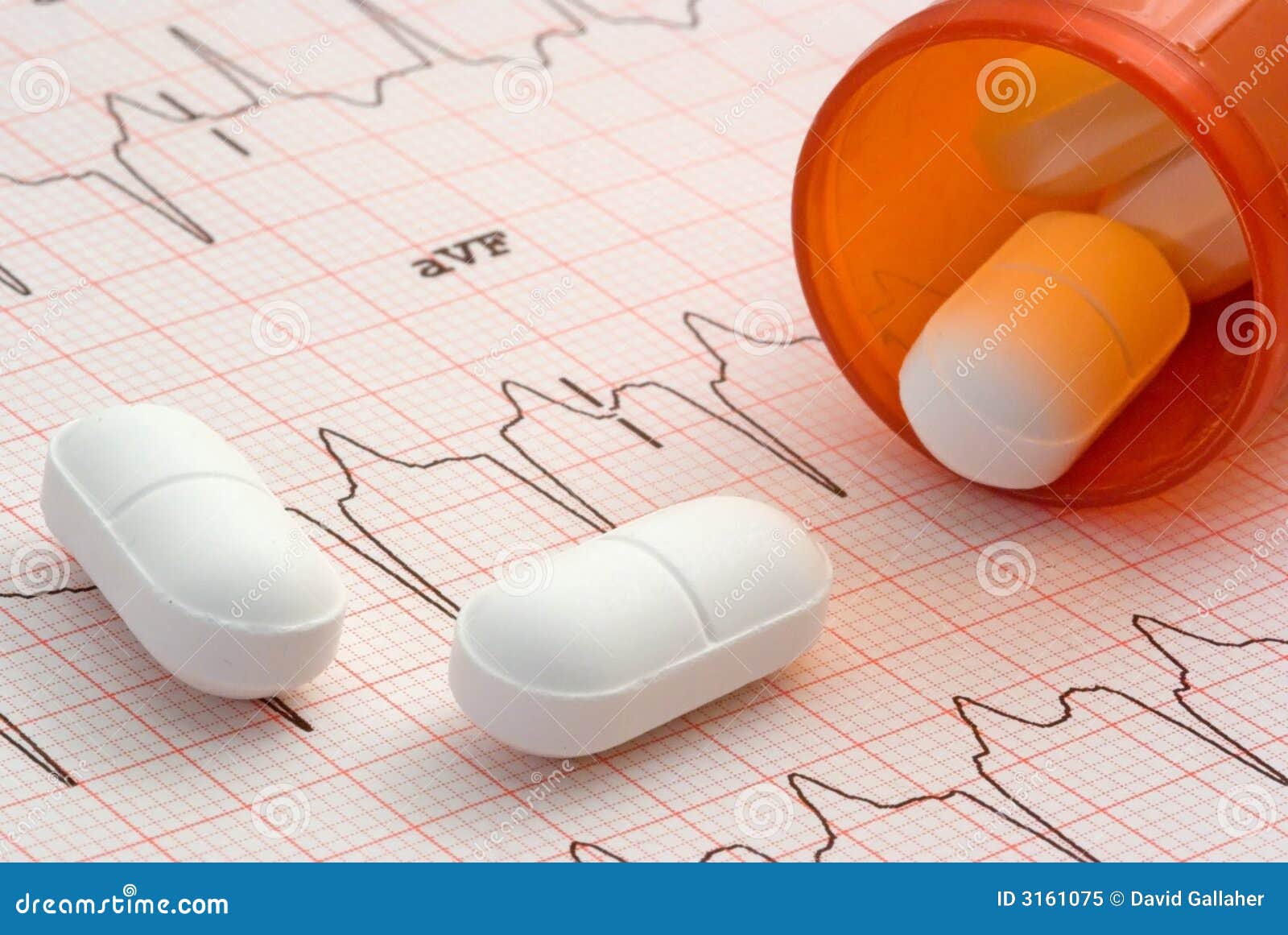 Heart Medication stock image. Image of healthcare, pill - 3161075
