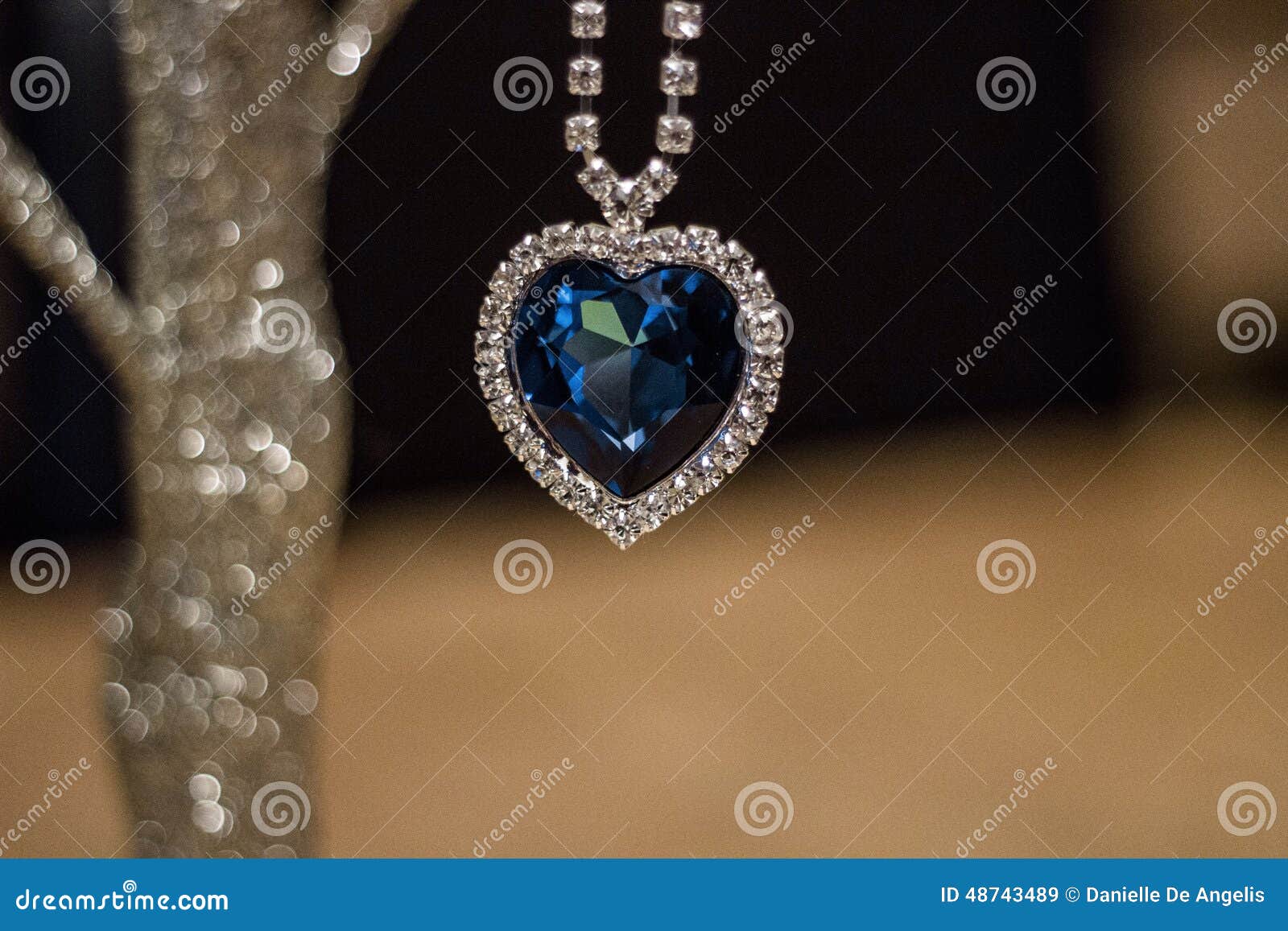 Heart of the Ocean stock image. Image of leonardo, kate - 48743489