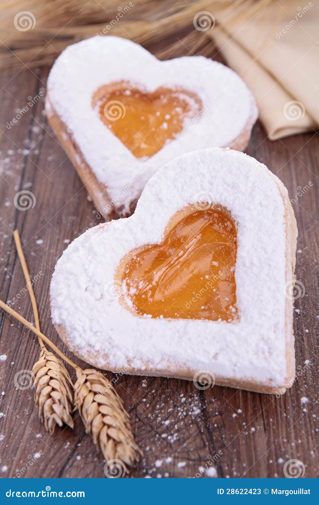 Heart shape biscuit stock image. Image of baked, cook - 28622423