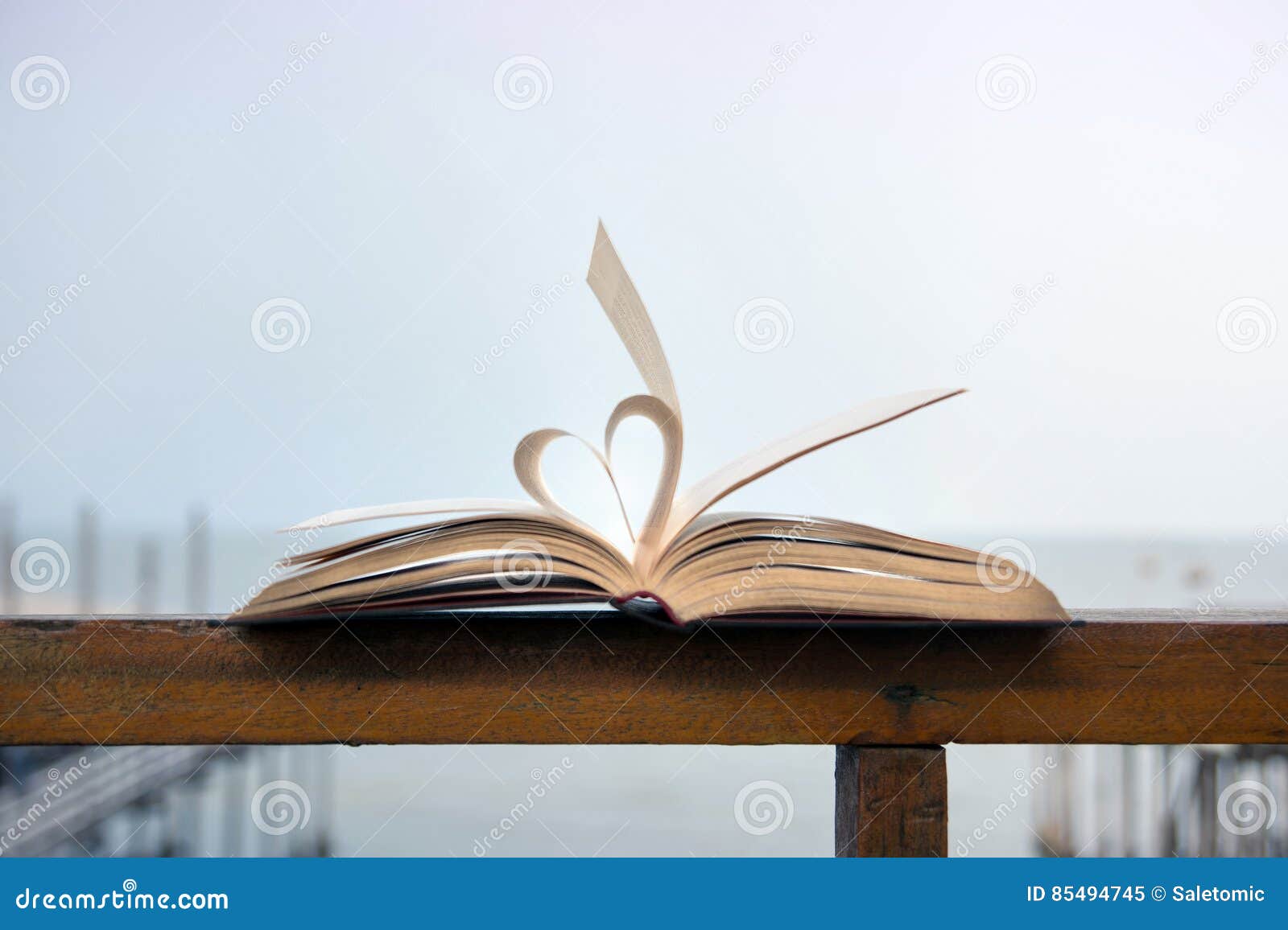 Heart Shape Made of Open Book Pages Stock Image - Image of pages, paper ...