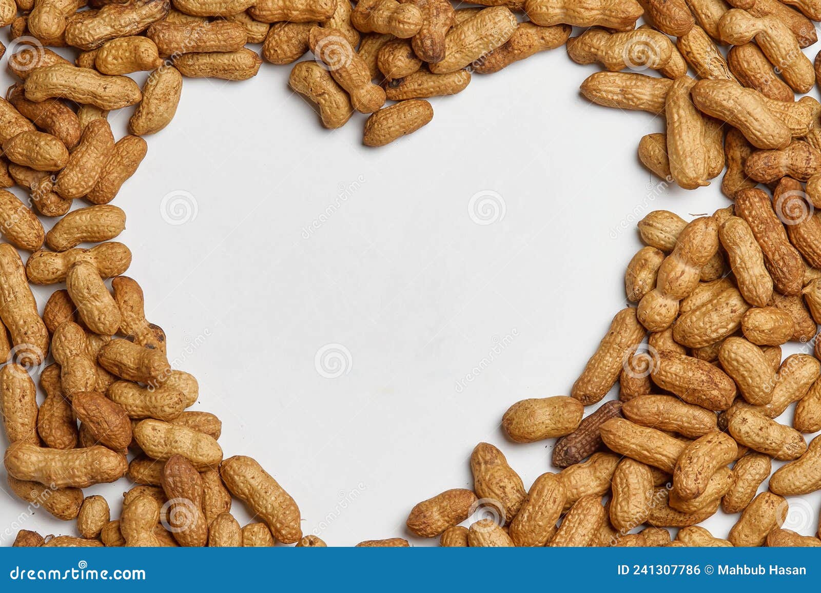 Heart Shape Made of Peanuts Stock Photo - Image of snack, silhouette ...
