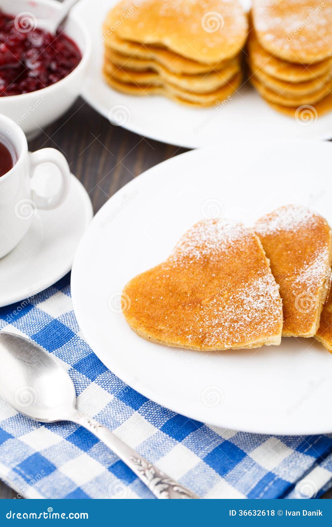 Heart shape pancakes stock photo. Image of cuisine, cinnamon - 36632618