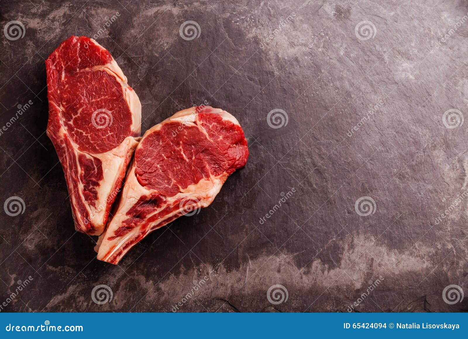 Heart Shape Raw Steak on Bone Stock Photo - Image of steak, valentine ...