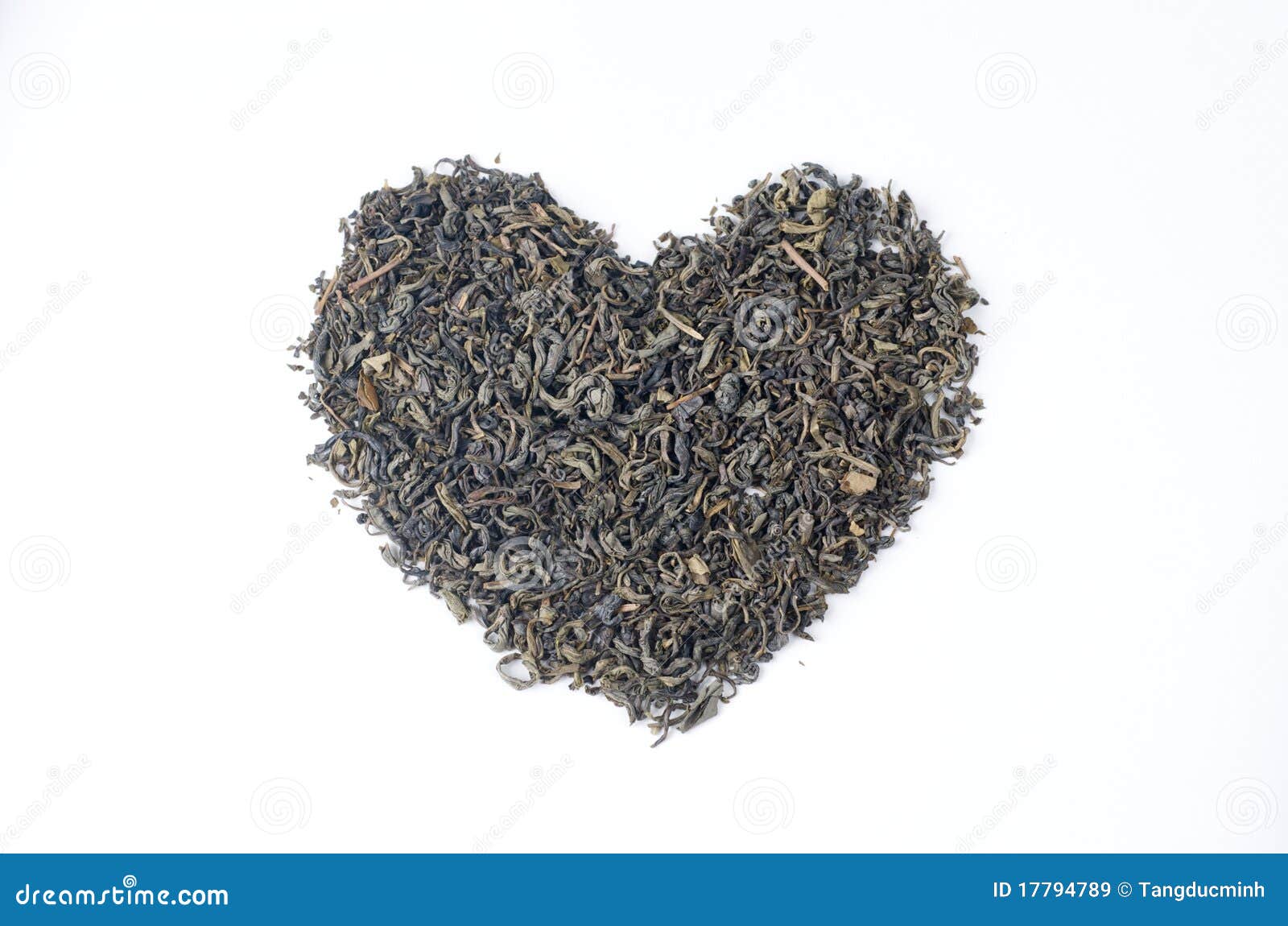 Heart shape tea leaves stock image. Image of love, heap - 17794789