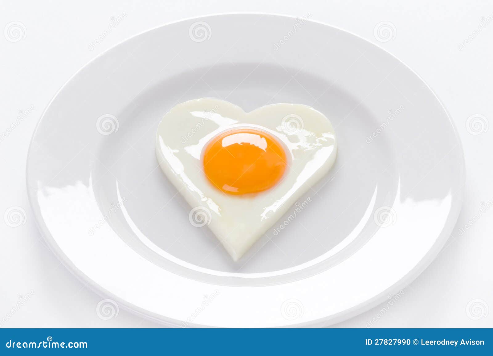 Heart Shaped Egg on a Plate Stock Photo - Image of health, shape: 27827990