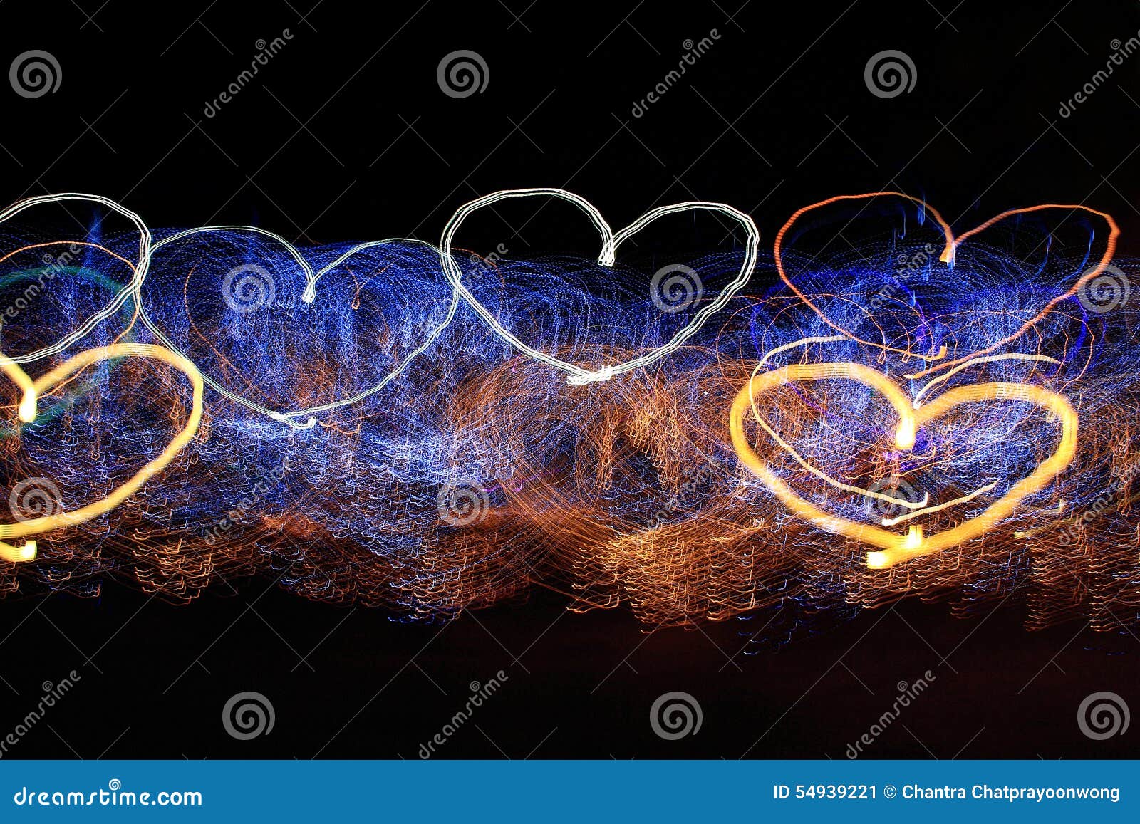 Heart shaped light trails stock image. Image of movement - 54939221