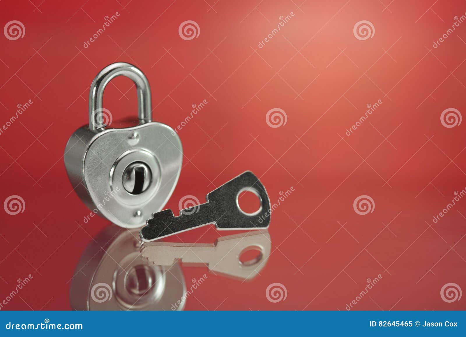 Heart Shaped Padlock with Key Stock Image - Image of color, valentines ...