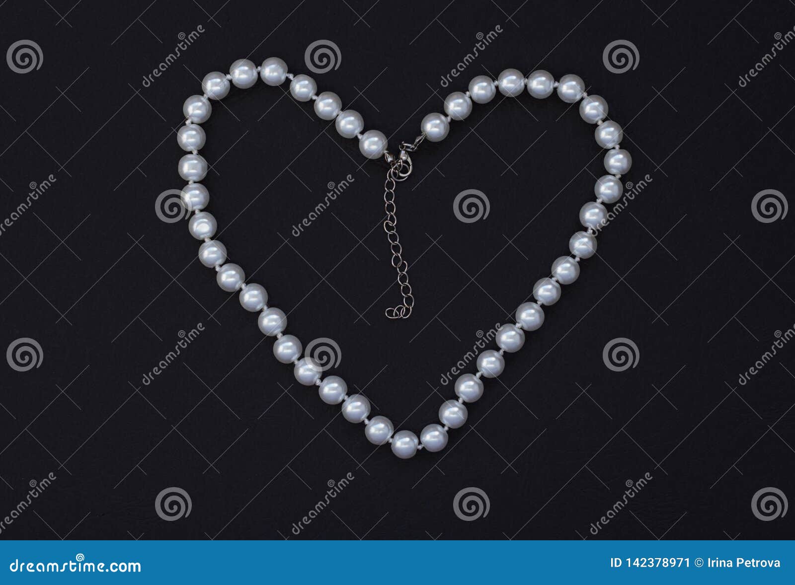 Heart Shaped Pearl Necklace on Black Background Stock Image - Image of ...