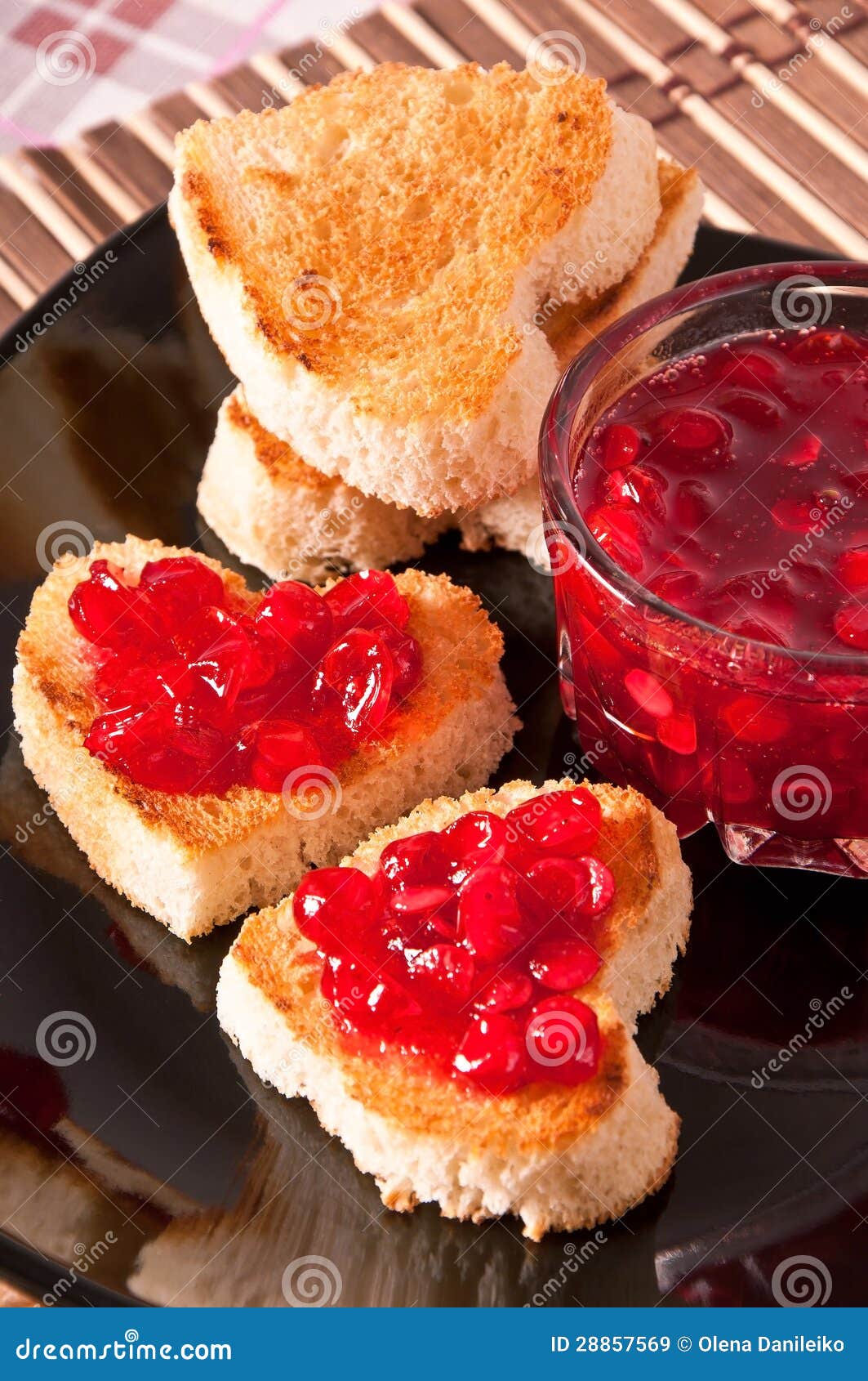 Heart-shaped toast stock image. Image of nutrition, food - 28857569