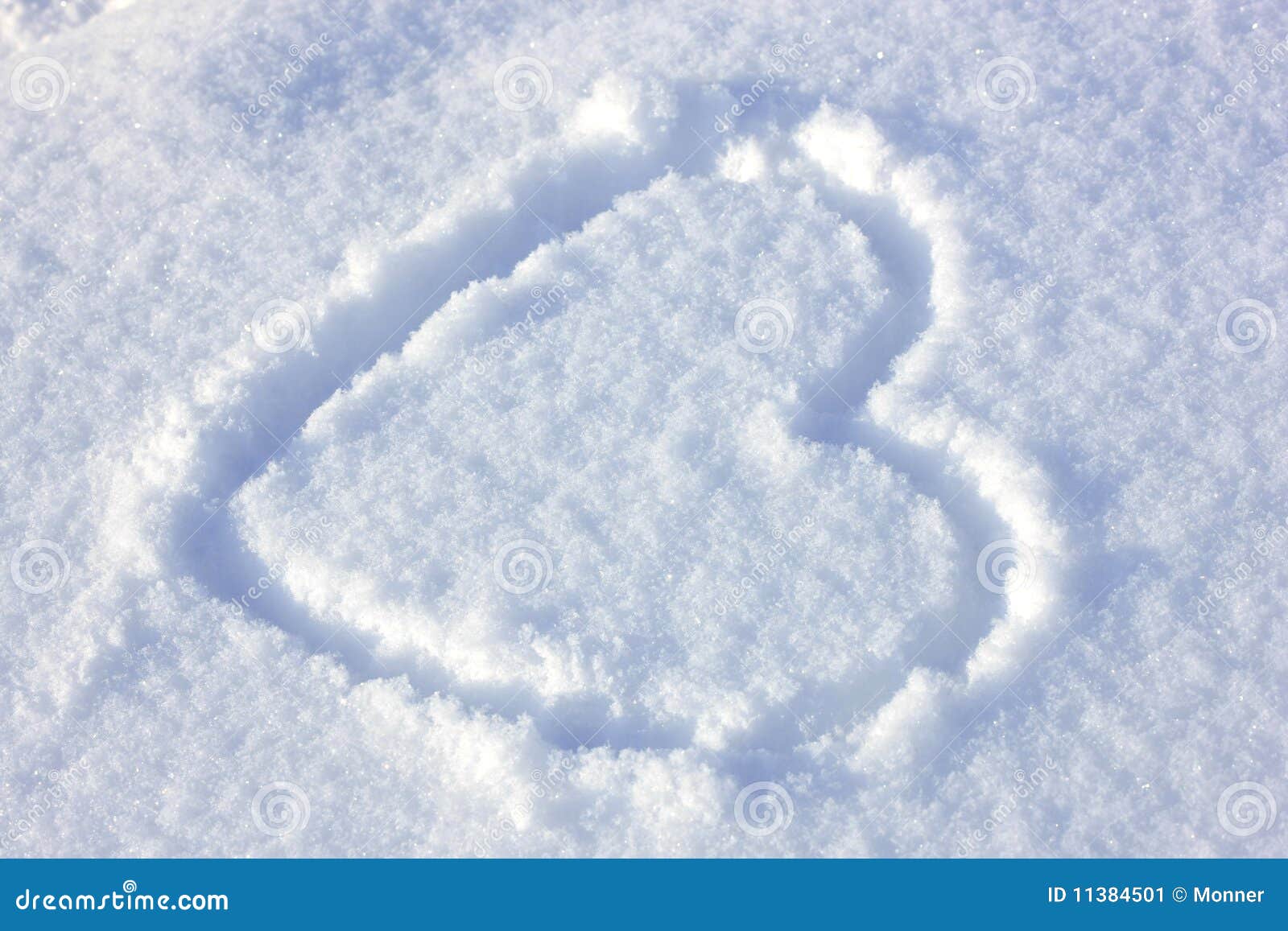 Heart signed in the snow stock image. Image of outdoor - 11384501