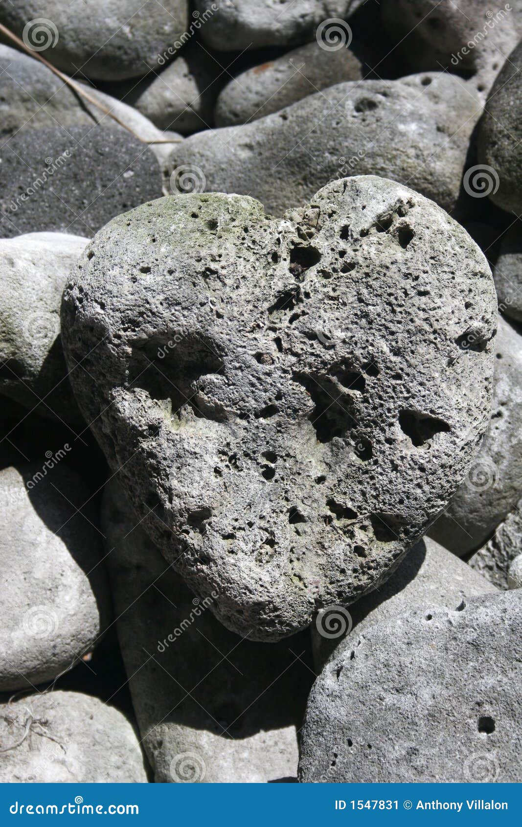 Heart of stone stock image. Image of heart, rock, crumbling - 1547831