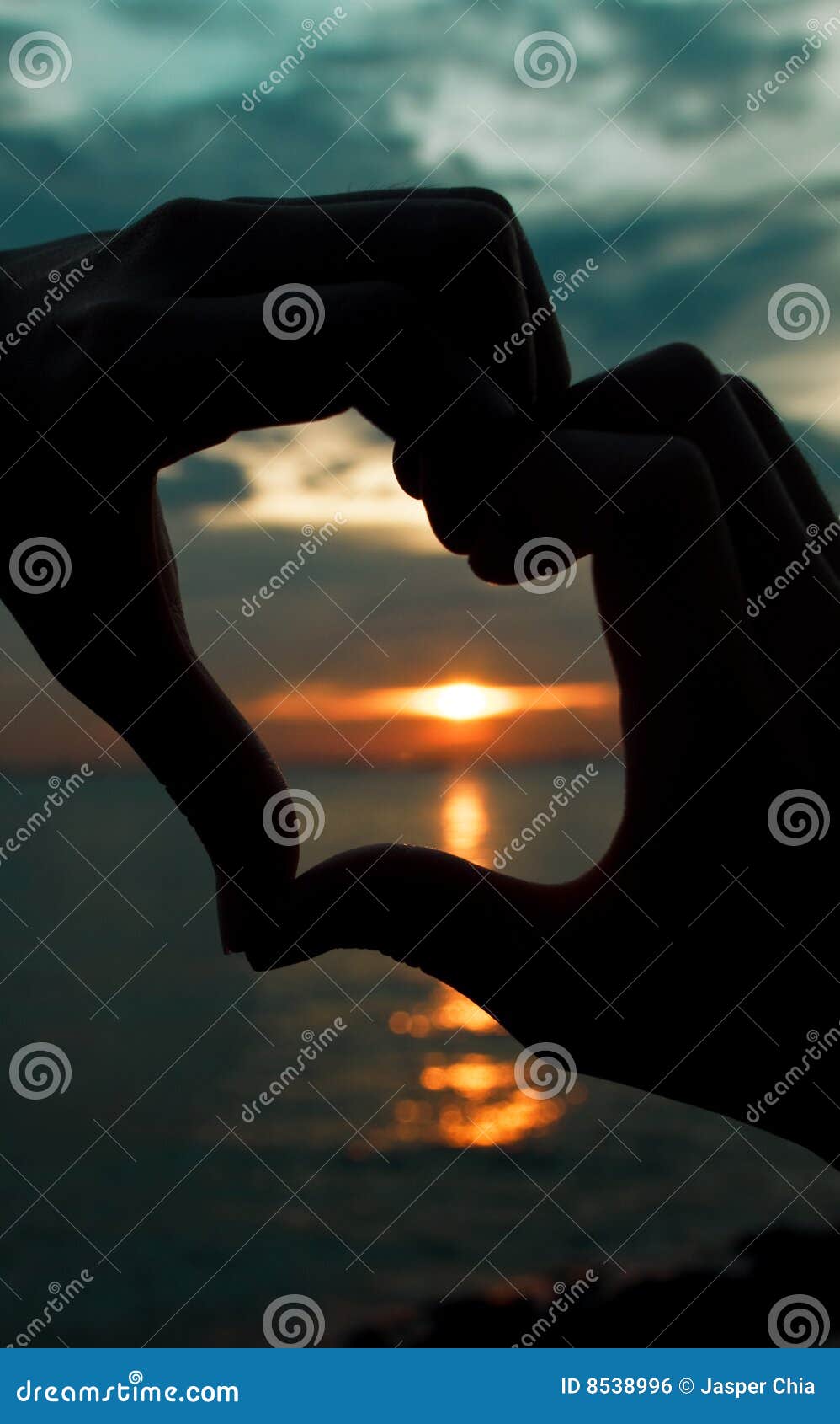 Heart Sunset stock photo. Image of ocean, silhouette, sunlight - 8538996
