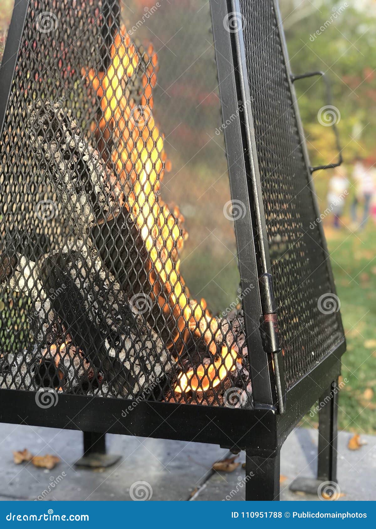 Heat, Barbecue Picture. Image: 110951788