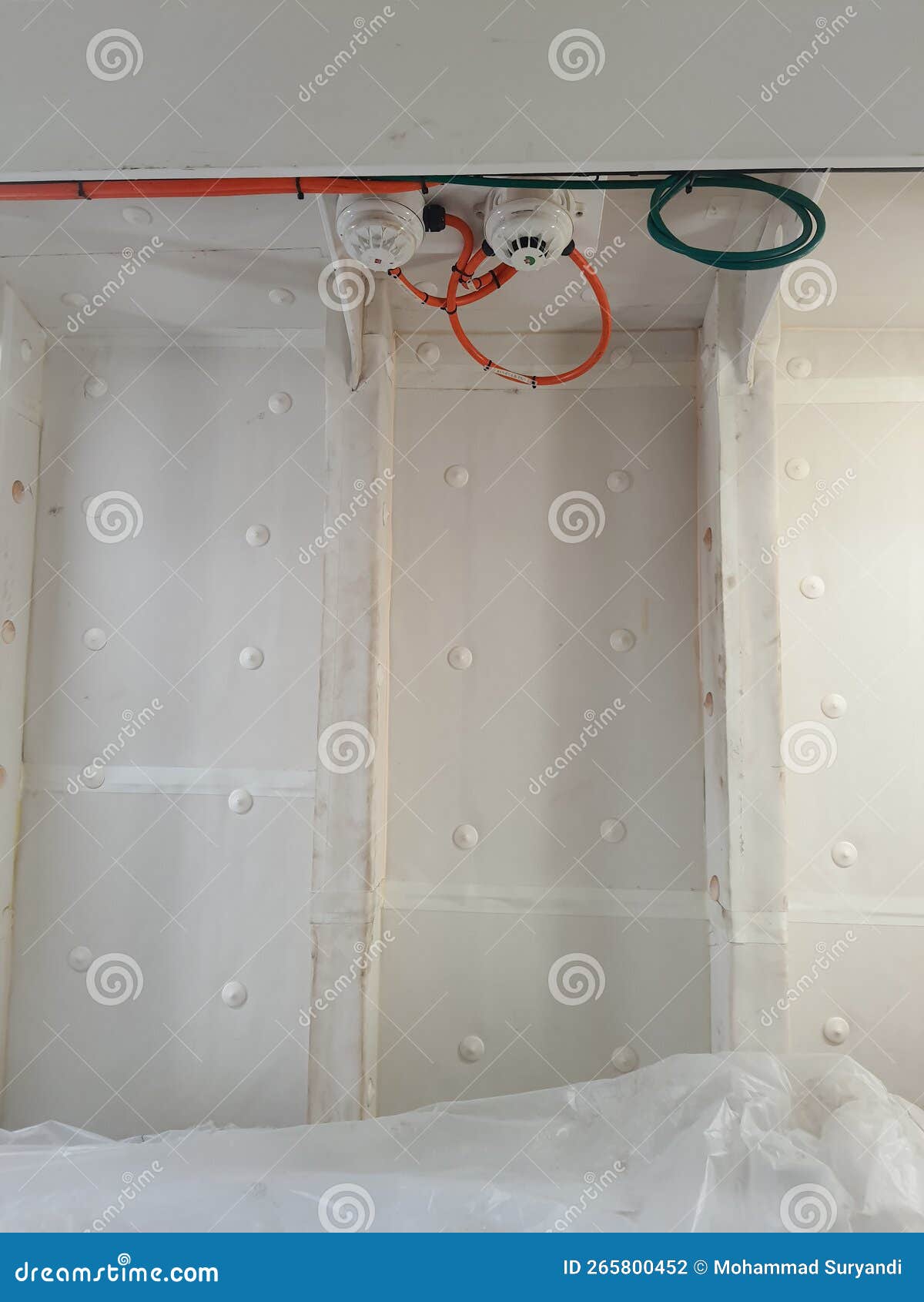 Heat Detector, and Smoke Detector in Operation Stock Photo - Image of ...