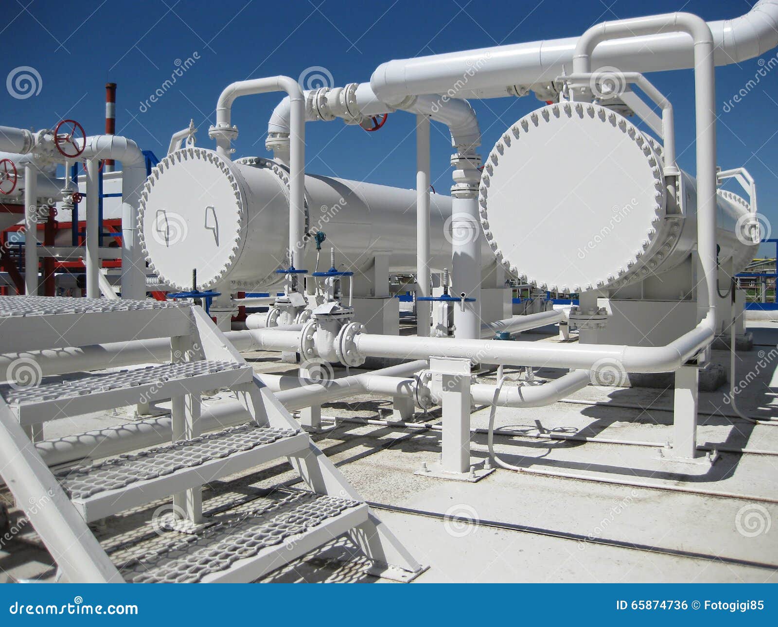 Heat Exchangers in a Refinery Stock Photo - Image of atmospheric ...