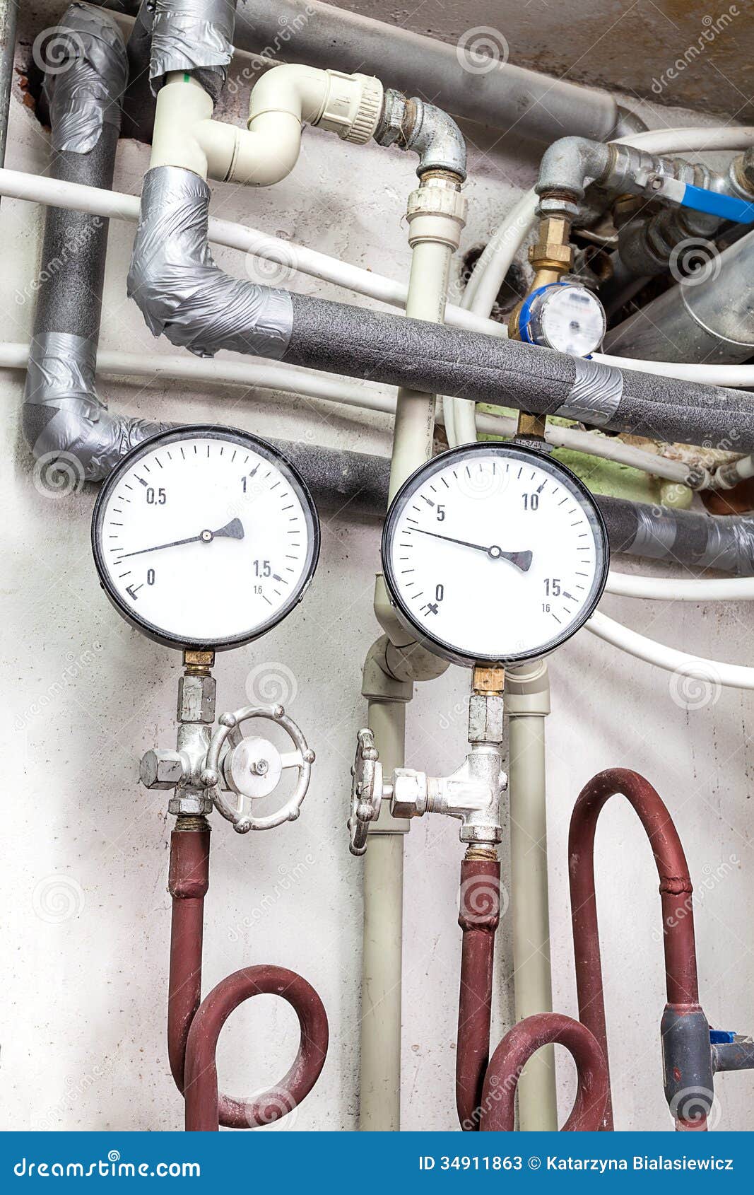 Heating system- counter stock image. Image of tube, pipes - 34911863