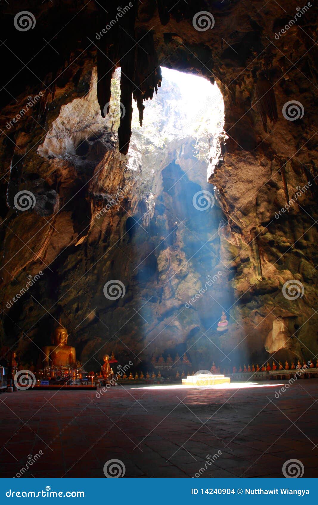 Heaven cave with Buddha stock photo. Image of natural - 14240904