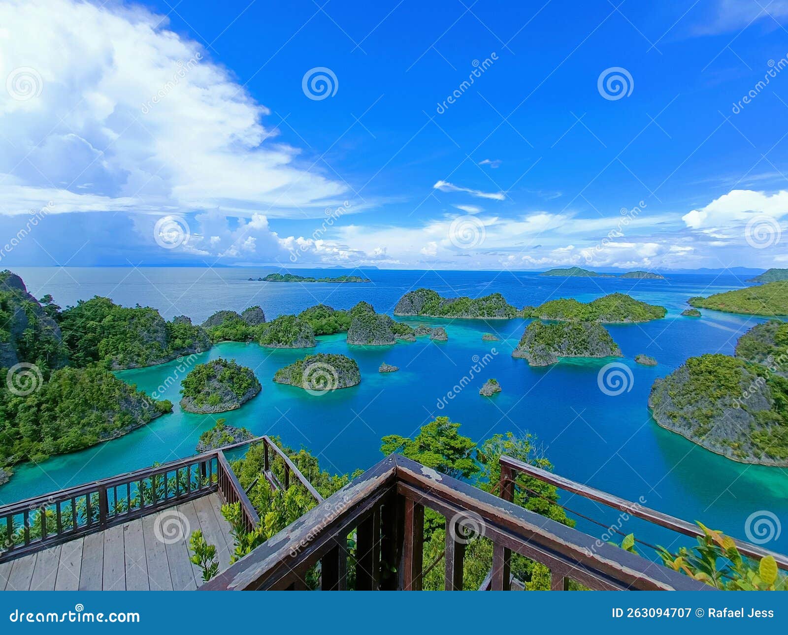 Heaven on Earth. the Beauty of Piaynemo, Raja Ampat Stock Image - Image ...