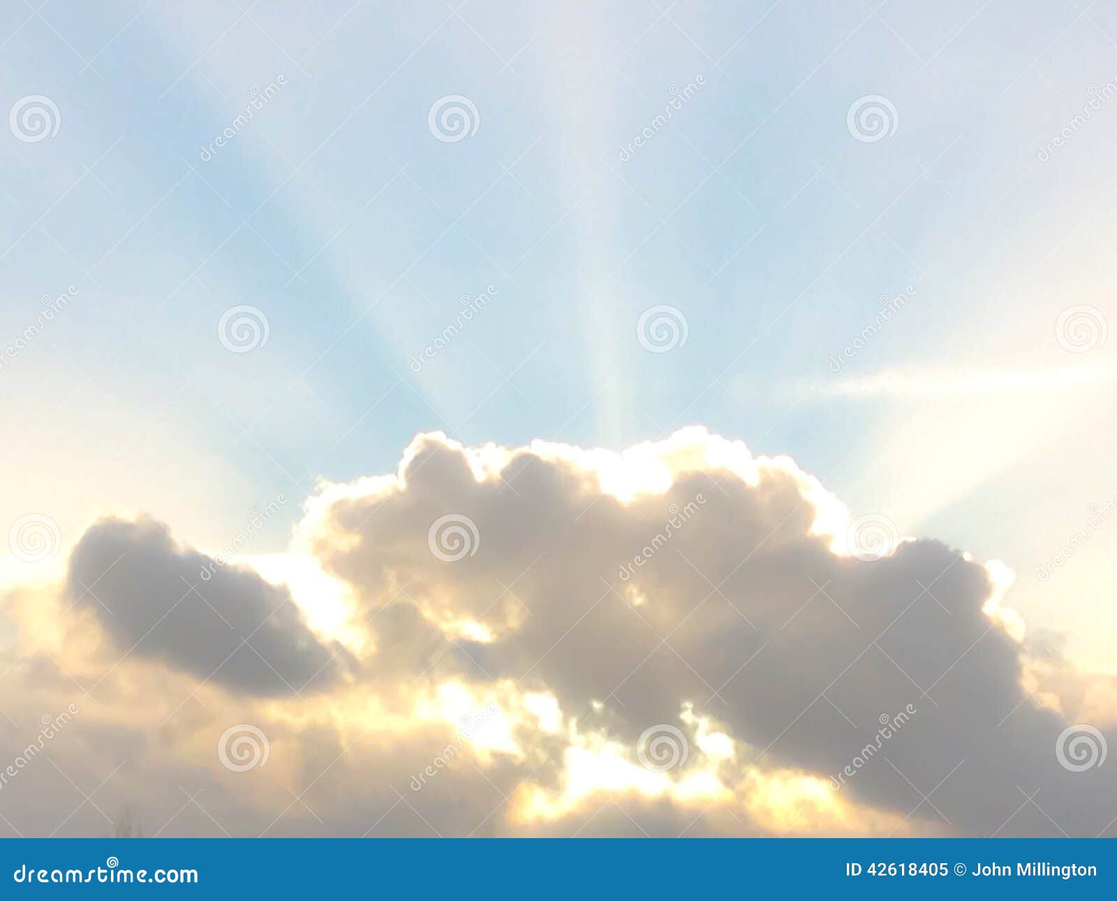 Heavenly rays editorial image. Image of summer, heavenly - 42618405