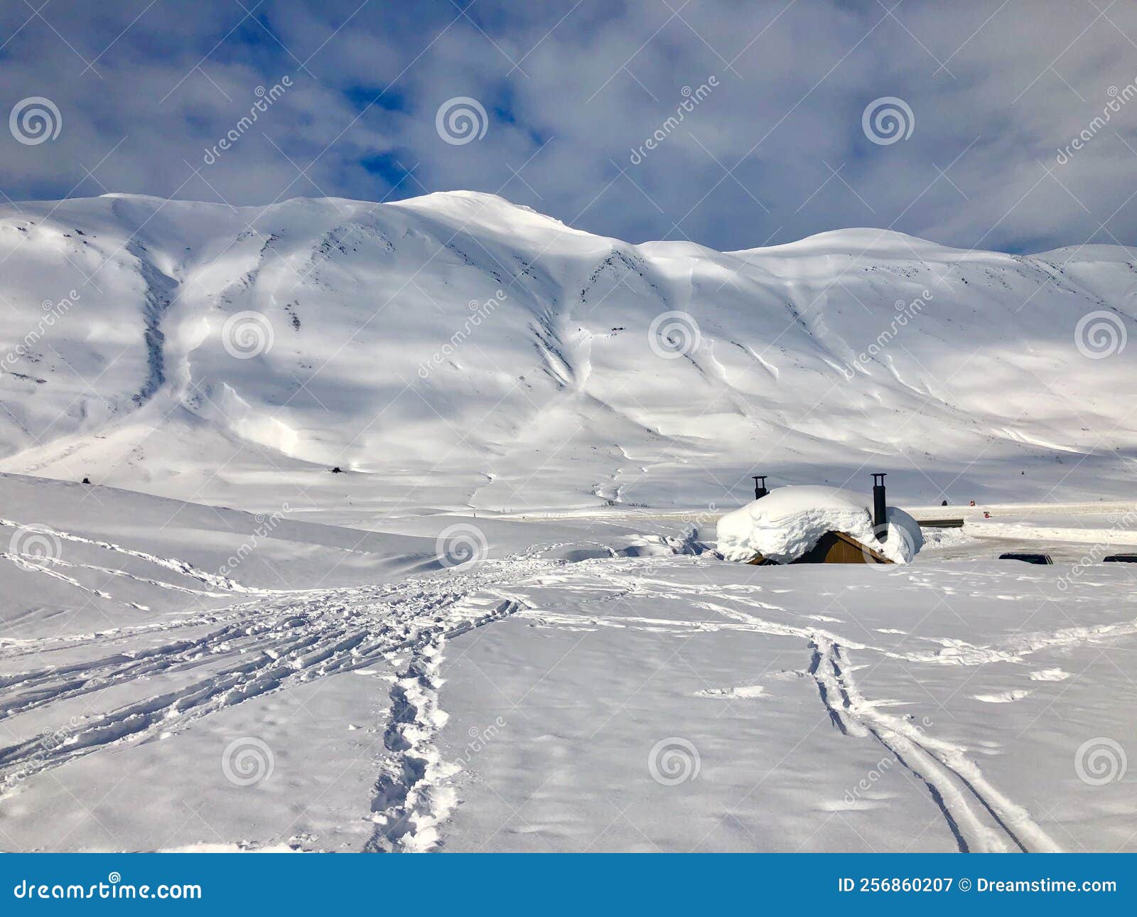 Heavily Snow Covered Mountains Stock Image - Image of mountains, deep ...