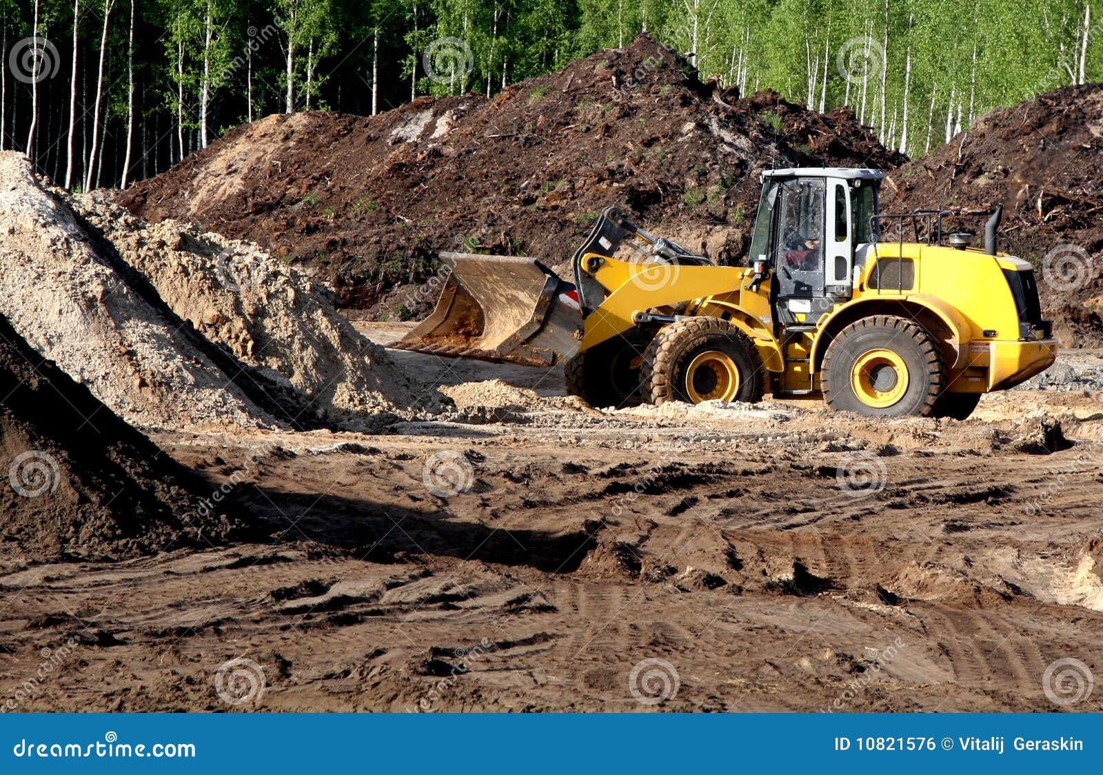 Heavy Bulldozer stock photo. Image of gravel, transportation - 10821576