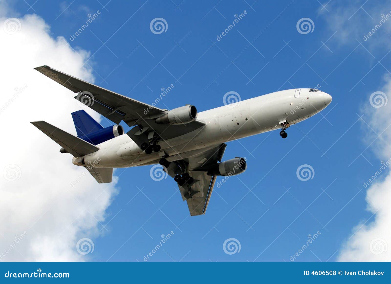 Heavy cargo jet stock photo. Image of aeronautical, jetliner - 4606508
