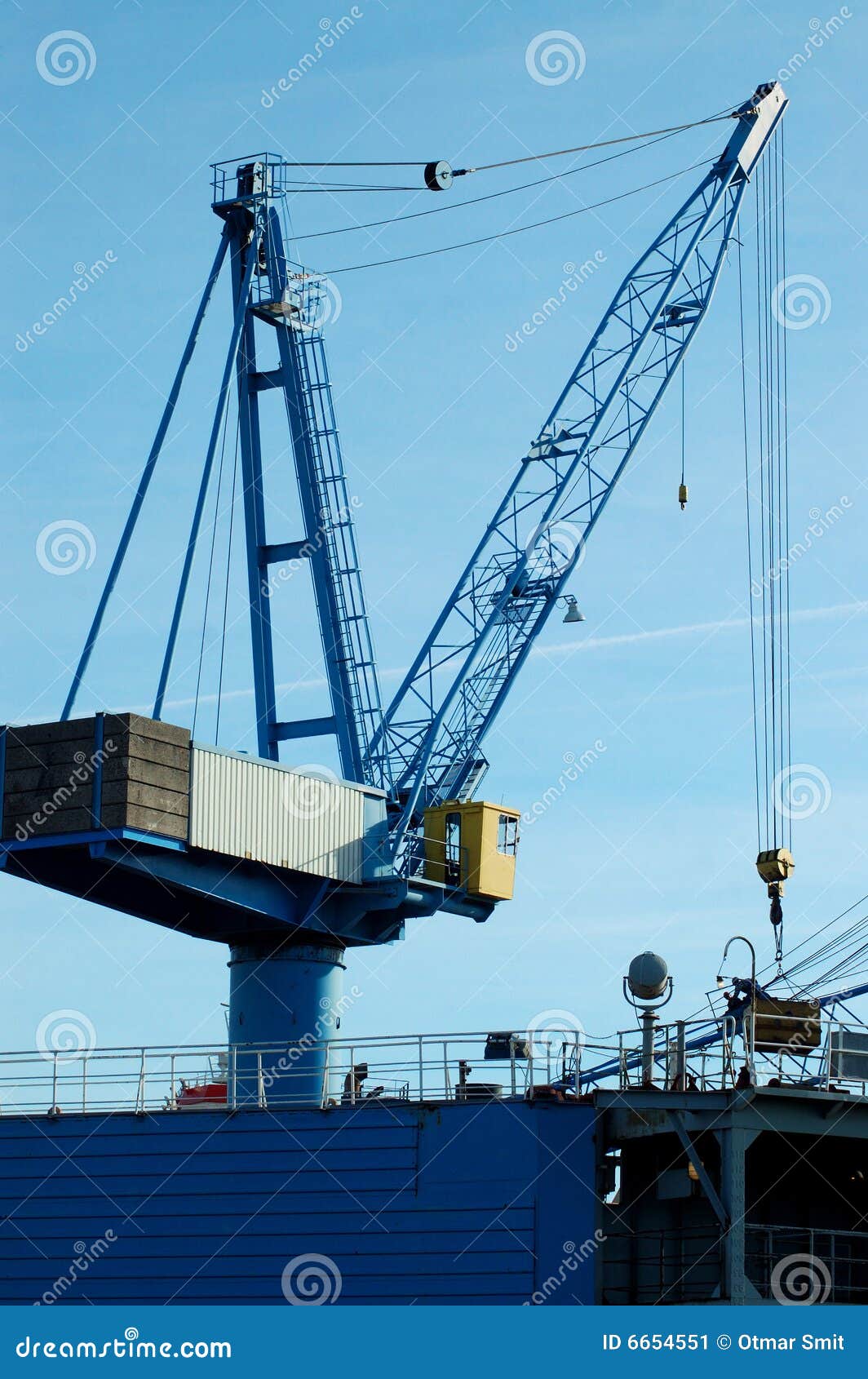 Heavy crane stock image. Image of harbor, construction - 6654551
