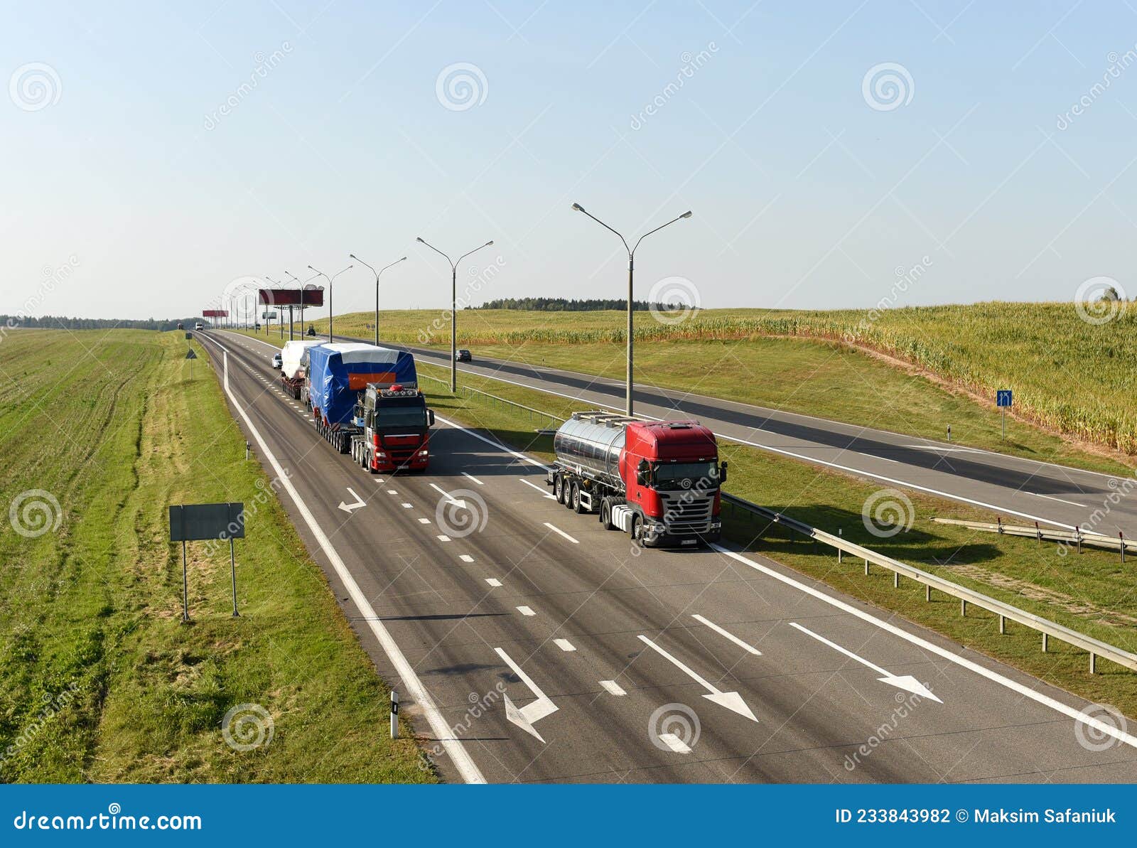 Heavy Duty Tractor Unit with Push-pull Transportation of Heavy and ...