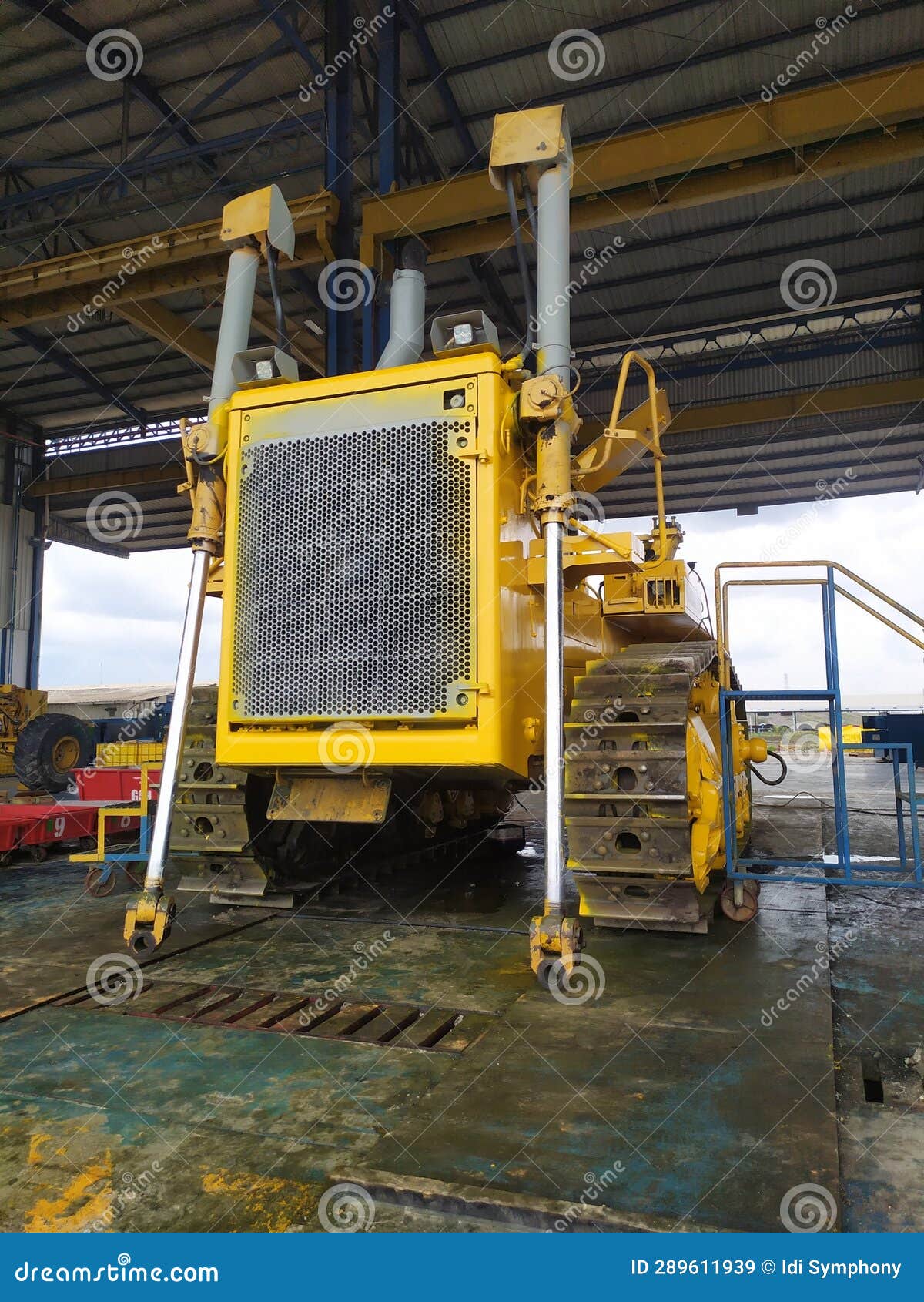 Heavy Equipment Bulldozer D375 is Parked at the Workshop Stock Image ...