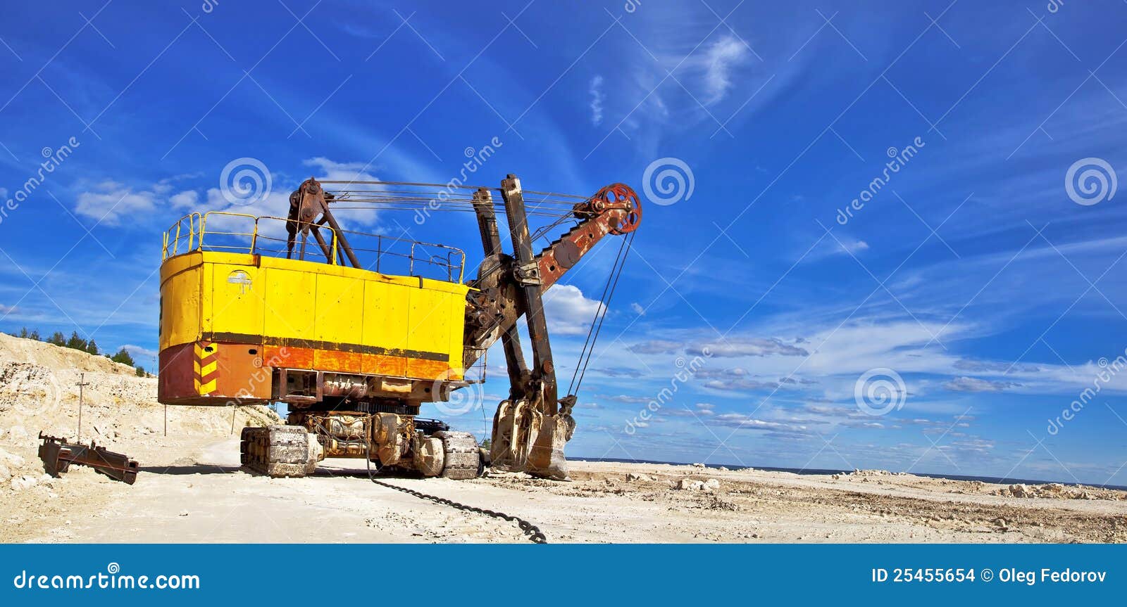 Heavy excavator stock photo. Image of stone, industry - 25455654