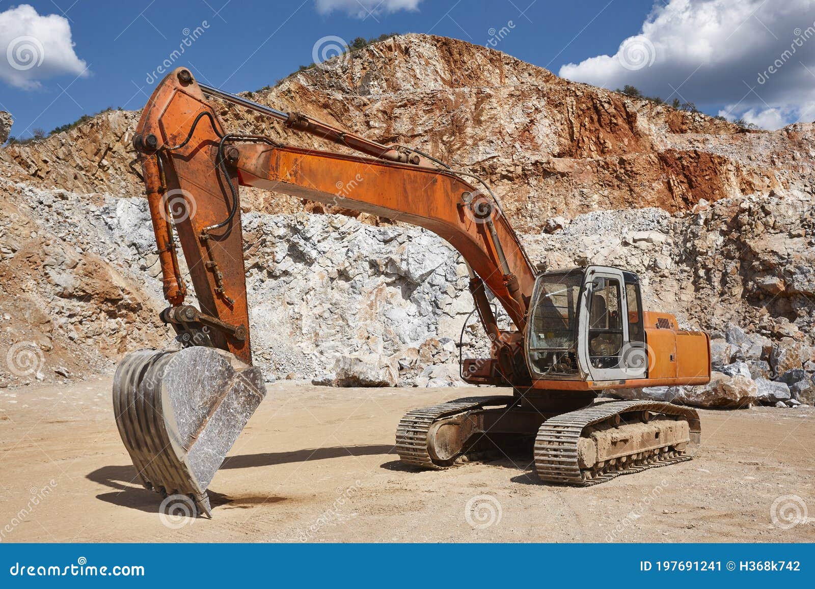 Heavy Excavator on a Quarry. Excavation Machinery. Earthmover Work ...