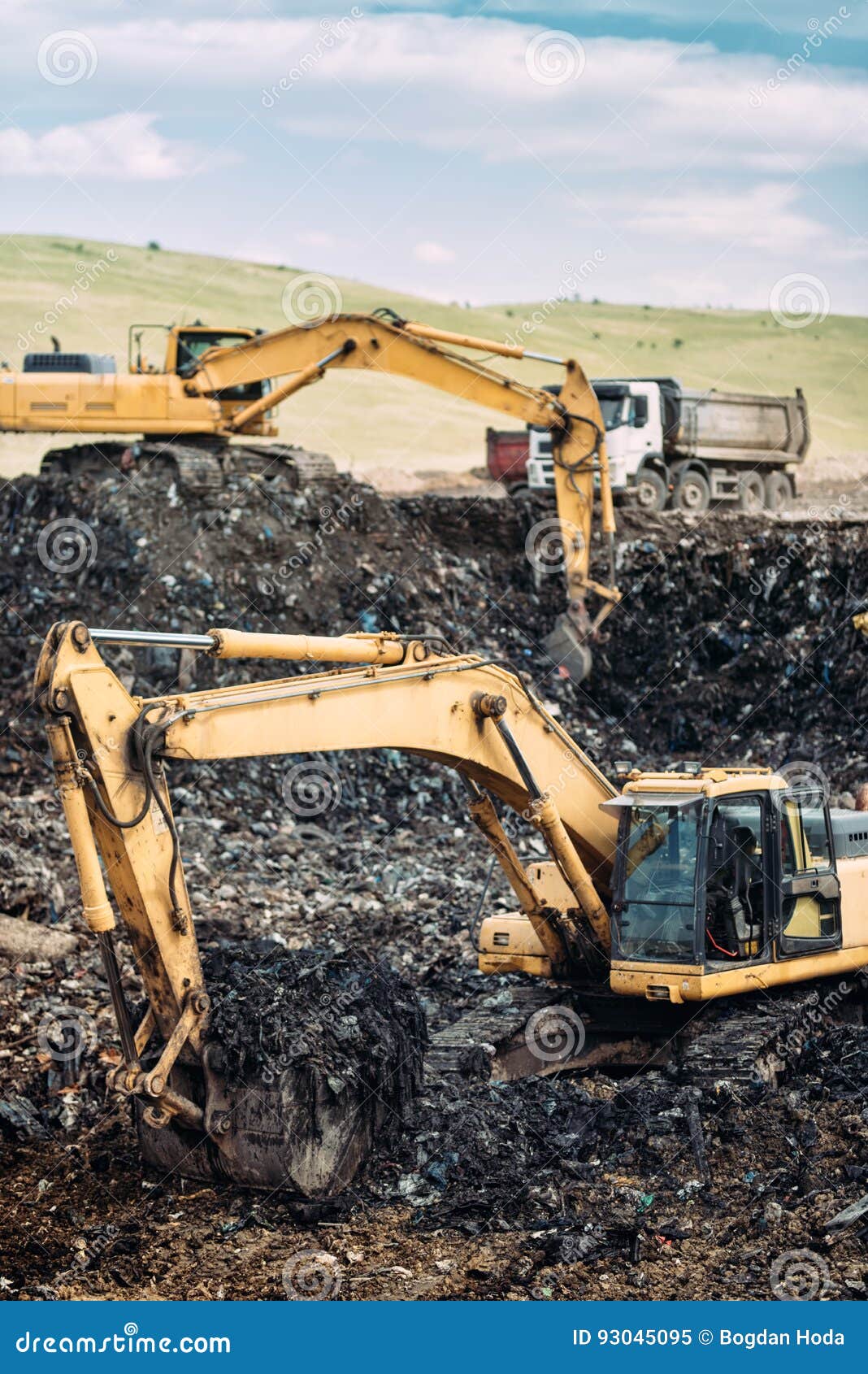 Heavy Industrial Machinery, Excavators Digging and Loading Dumper ...