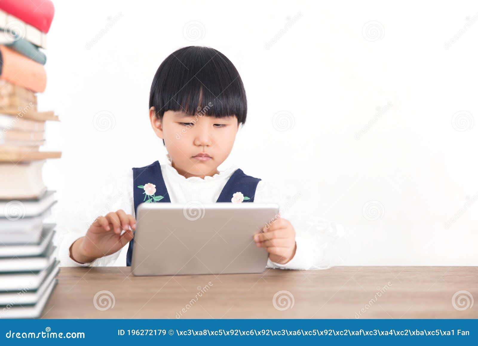 The Heavy Learning Burden of Chinese Children Stock Image - Image of ...