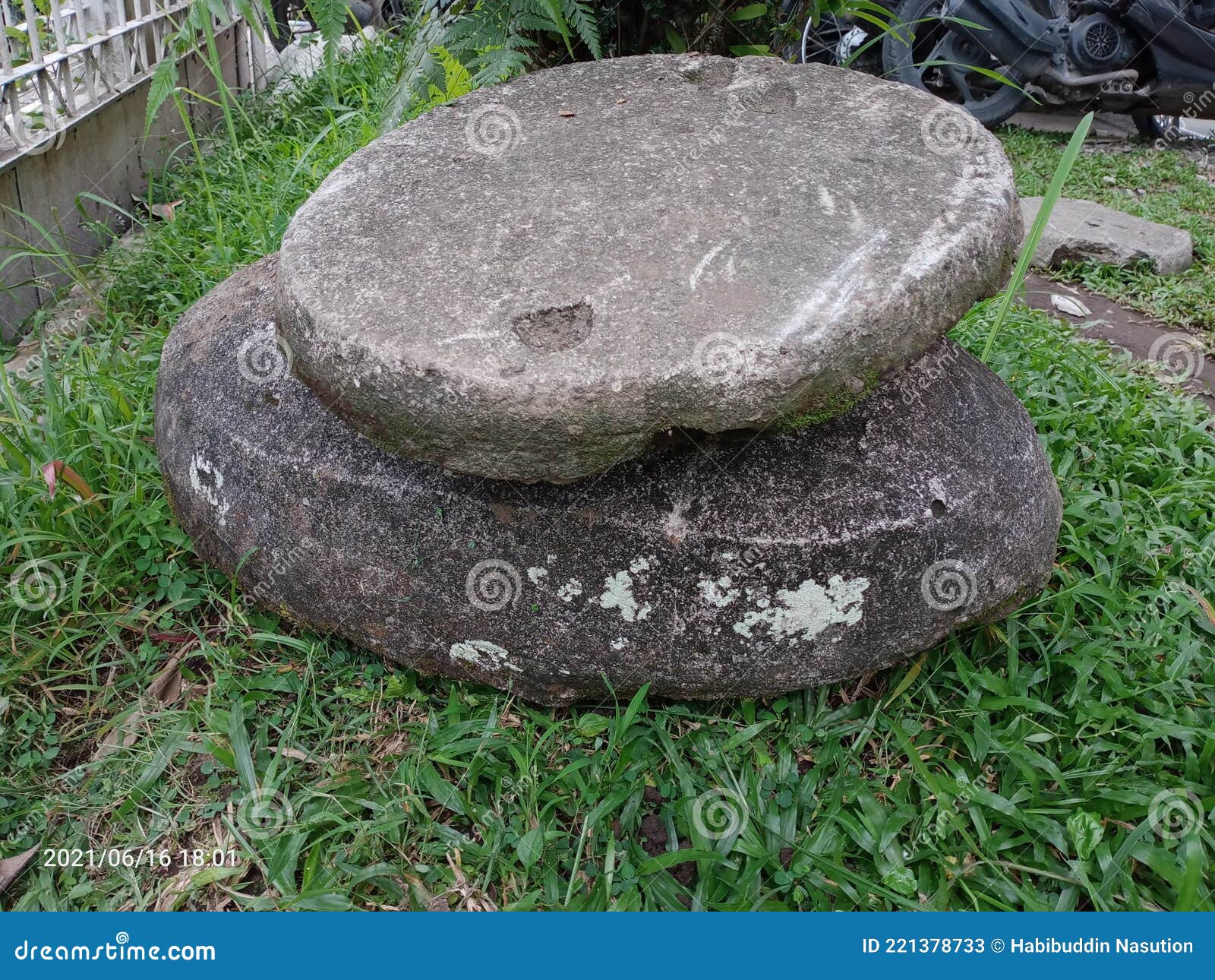 Heavy Load Stone stock image. Image of geology, cemetery - 221378733