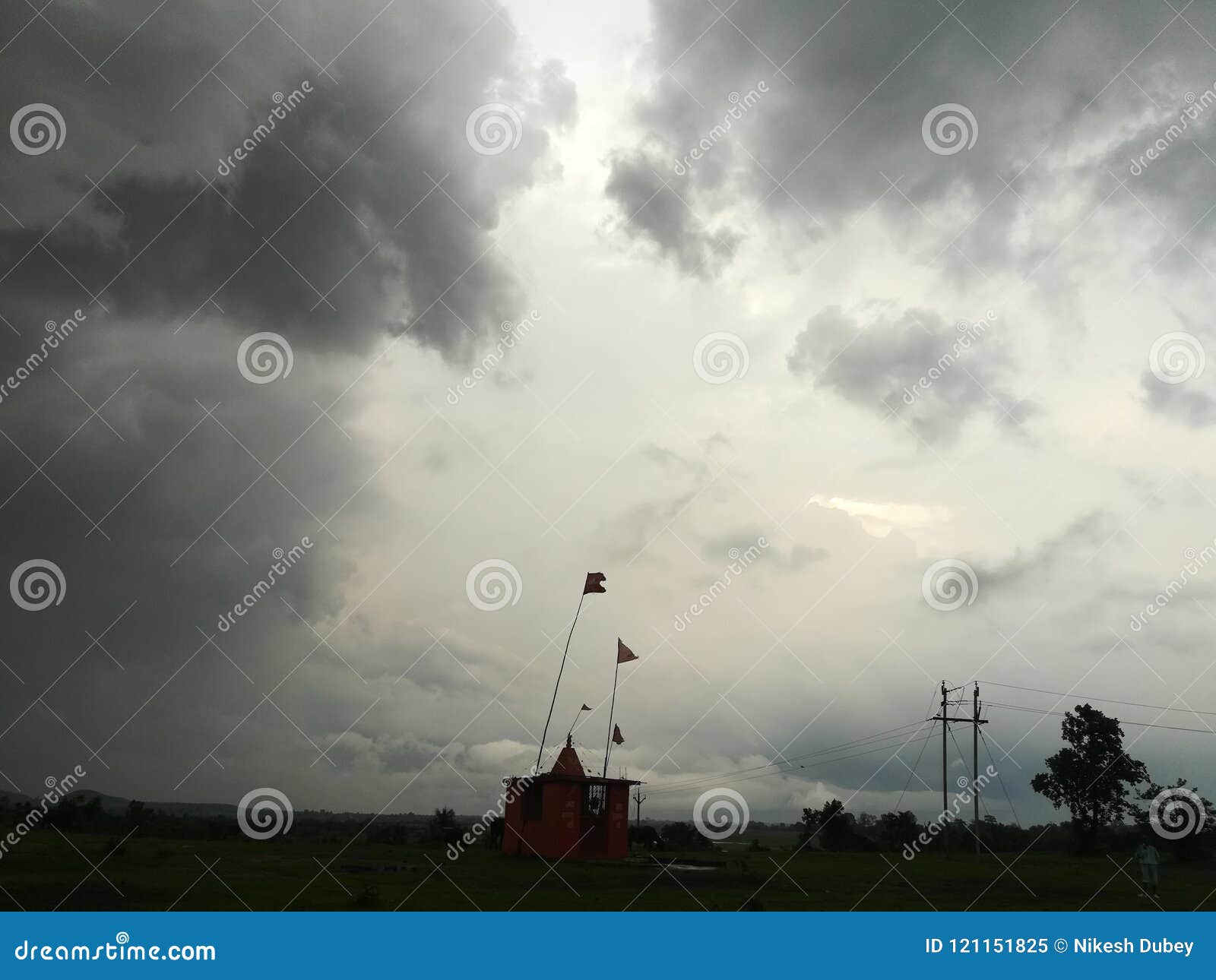 Before heavy rain, editorial image. Image of clouds - 121151825