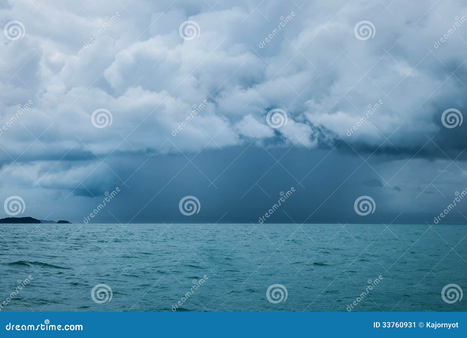 The heavy rain coming stock image. Image of mountainous - 33760931