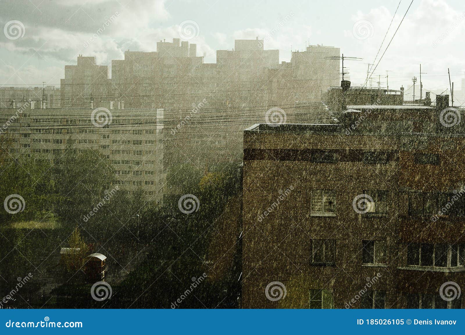 Heavy Summer Rain in the City Stock Image - Image of impressive, dark ...