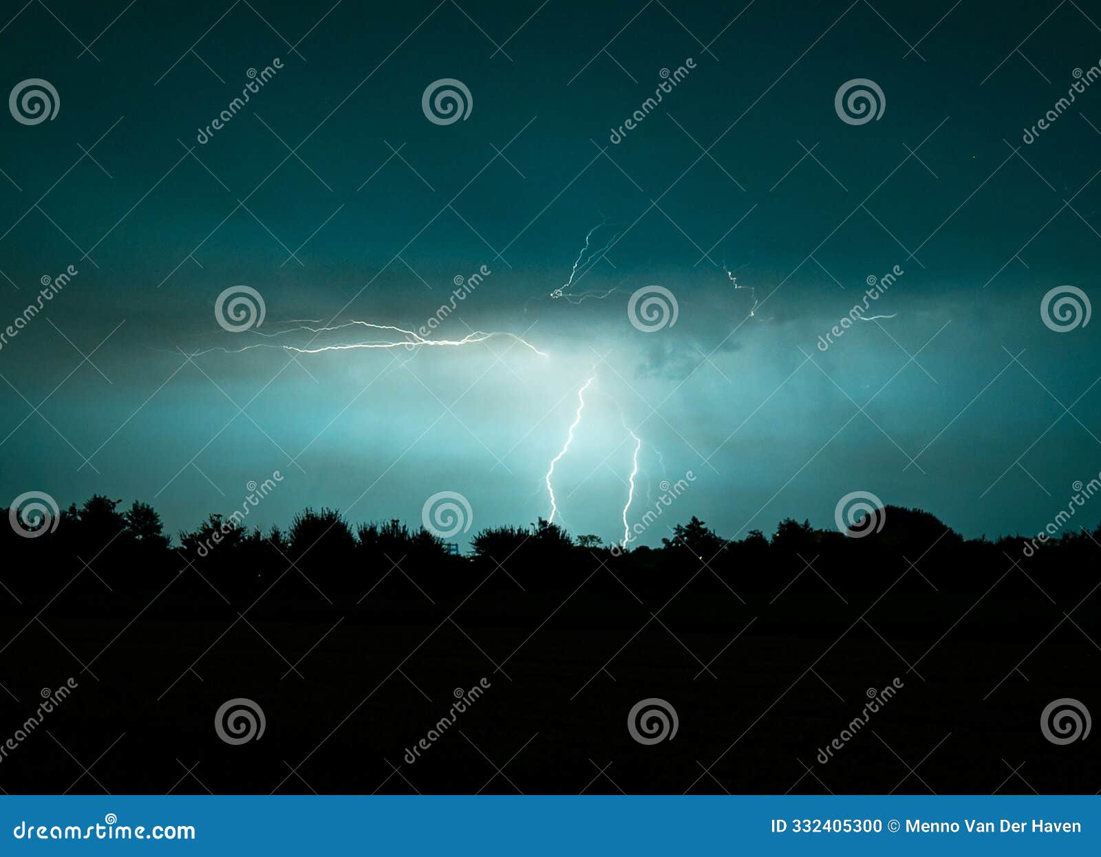 Heavy Thunderstorm at Night. Stock Photo - Image of cloud, volt: 332405300