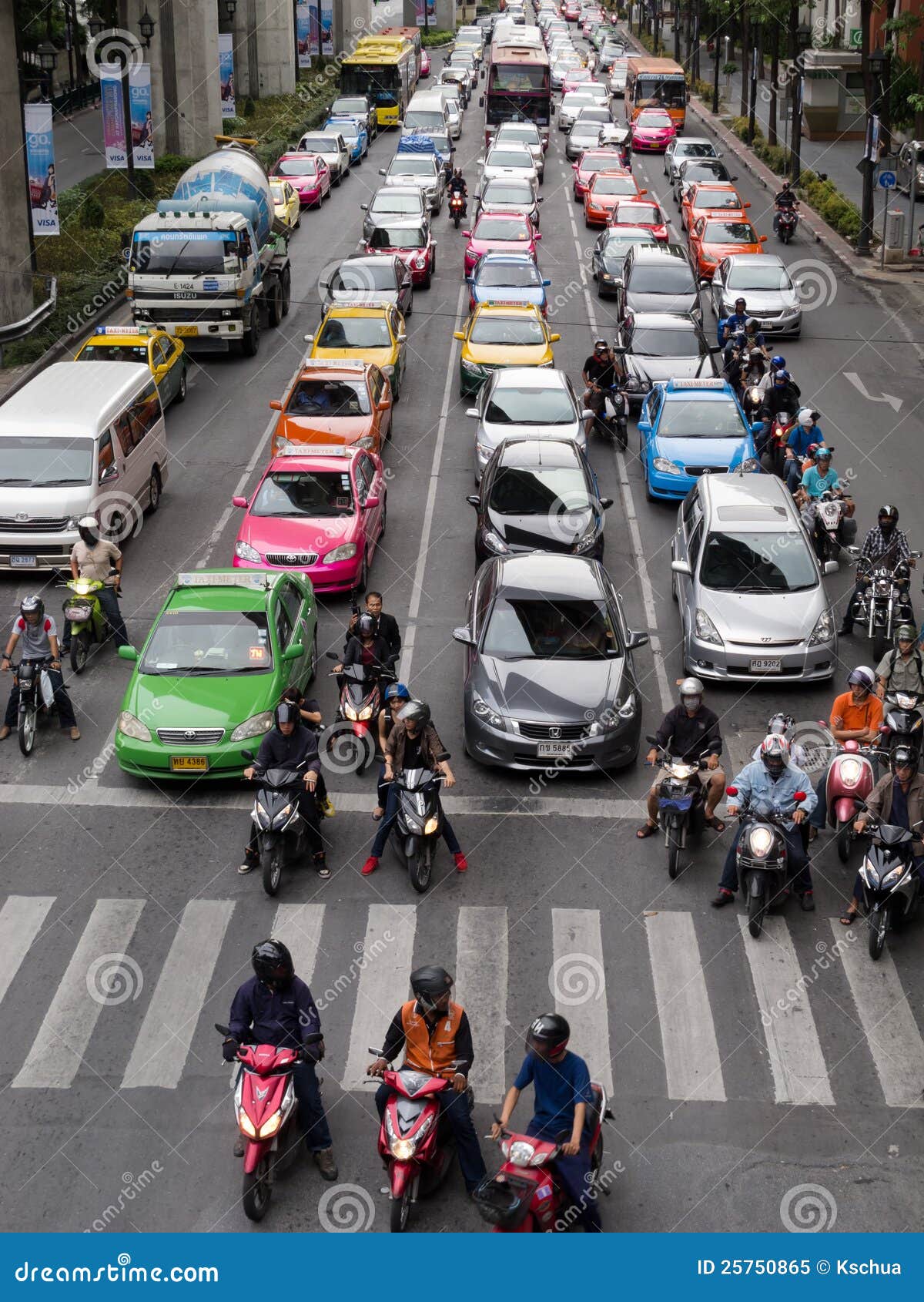 Heavy traffic in Bangkok editorial image. Image of motor - 25750865