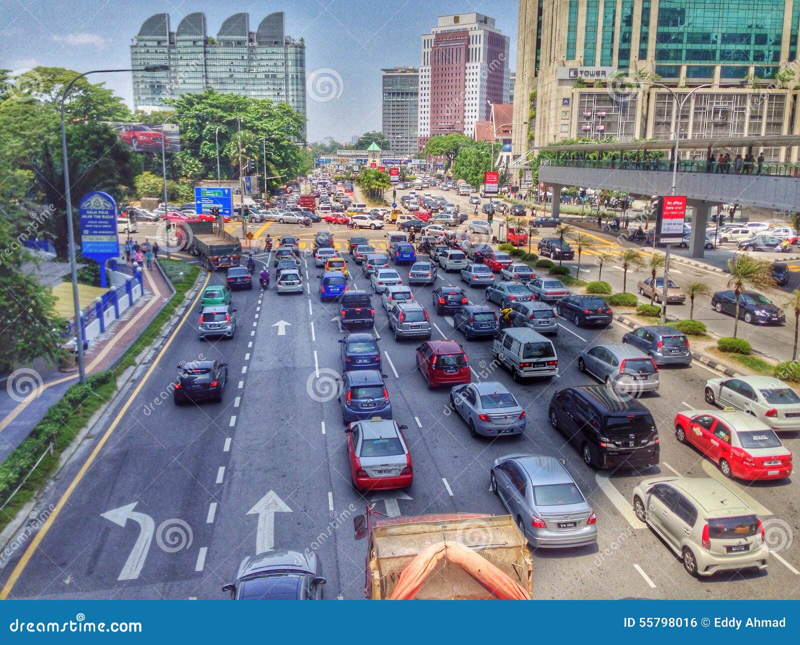 Heavy traffic editorial photo. Image of city, heavy, traffic - 55798016