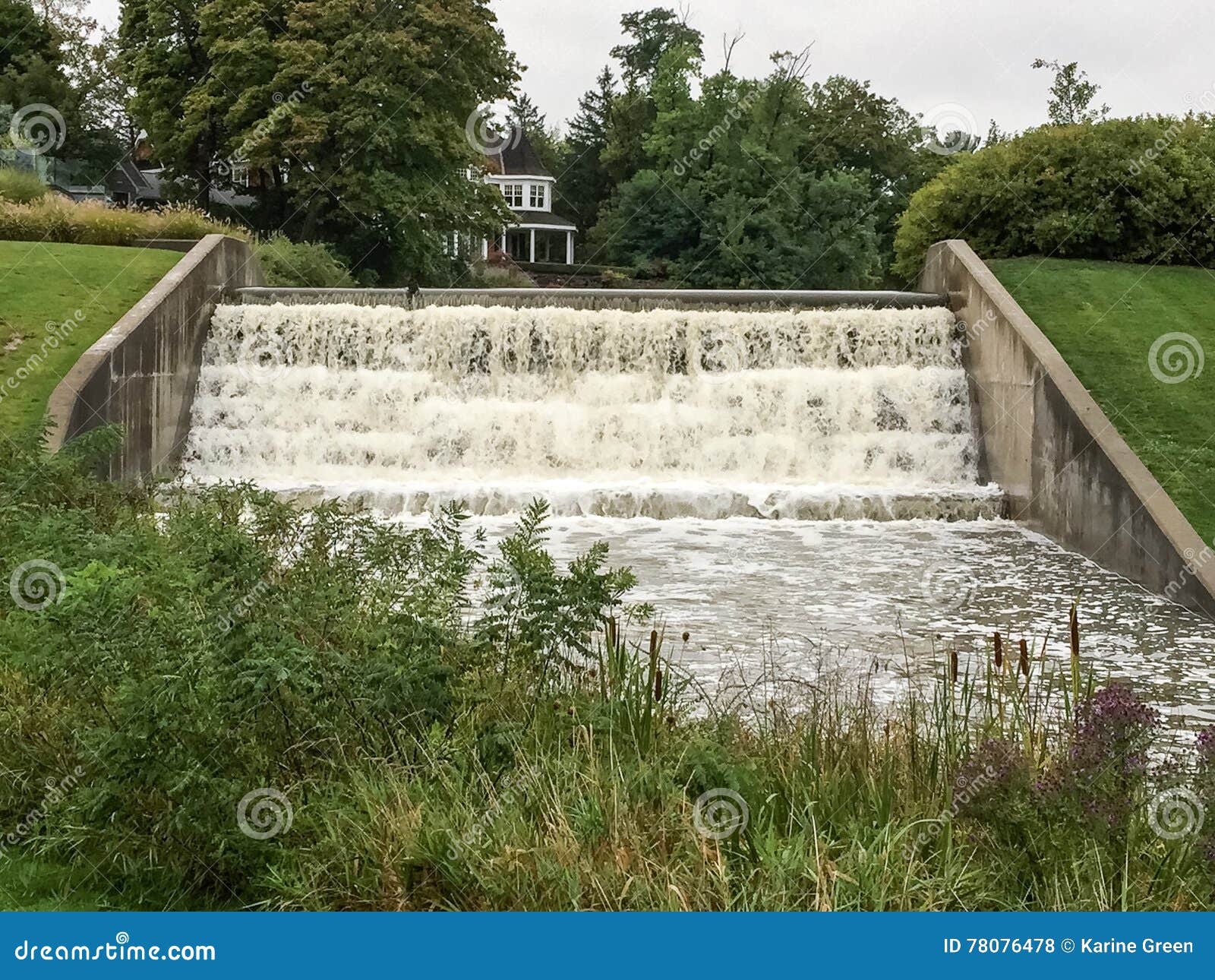 Heavy Water Flow Over the Dam Stock Photo - Image of damn, water: 78076478