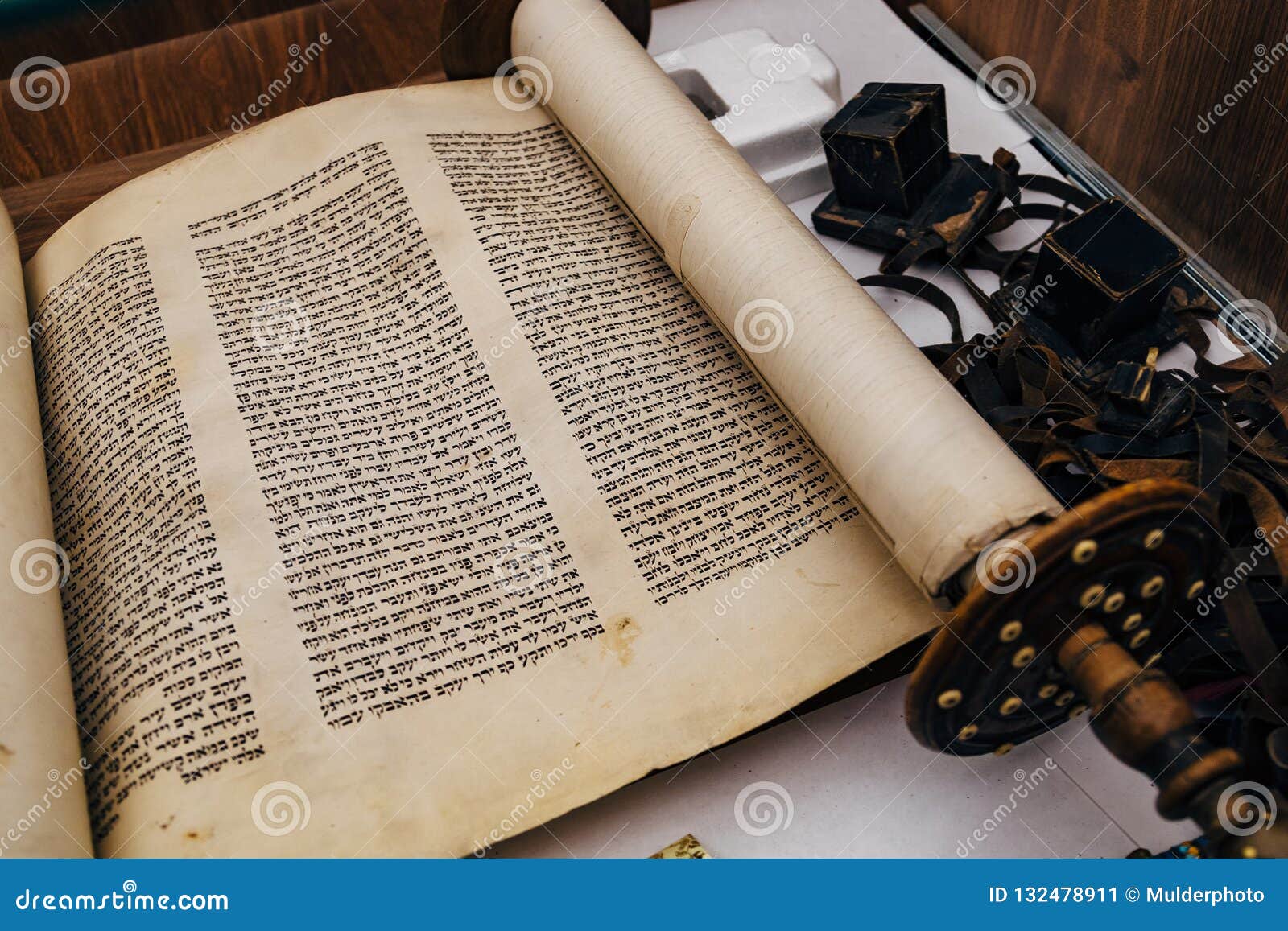 Hebrew Religious Handwritten Torah Parchment Scroll Stock Image - Image ...