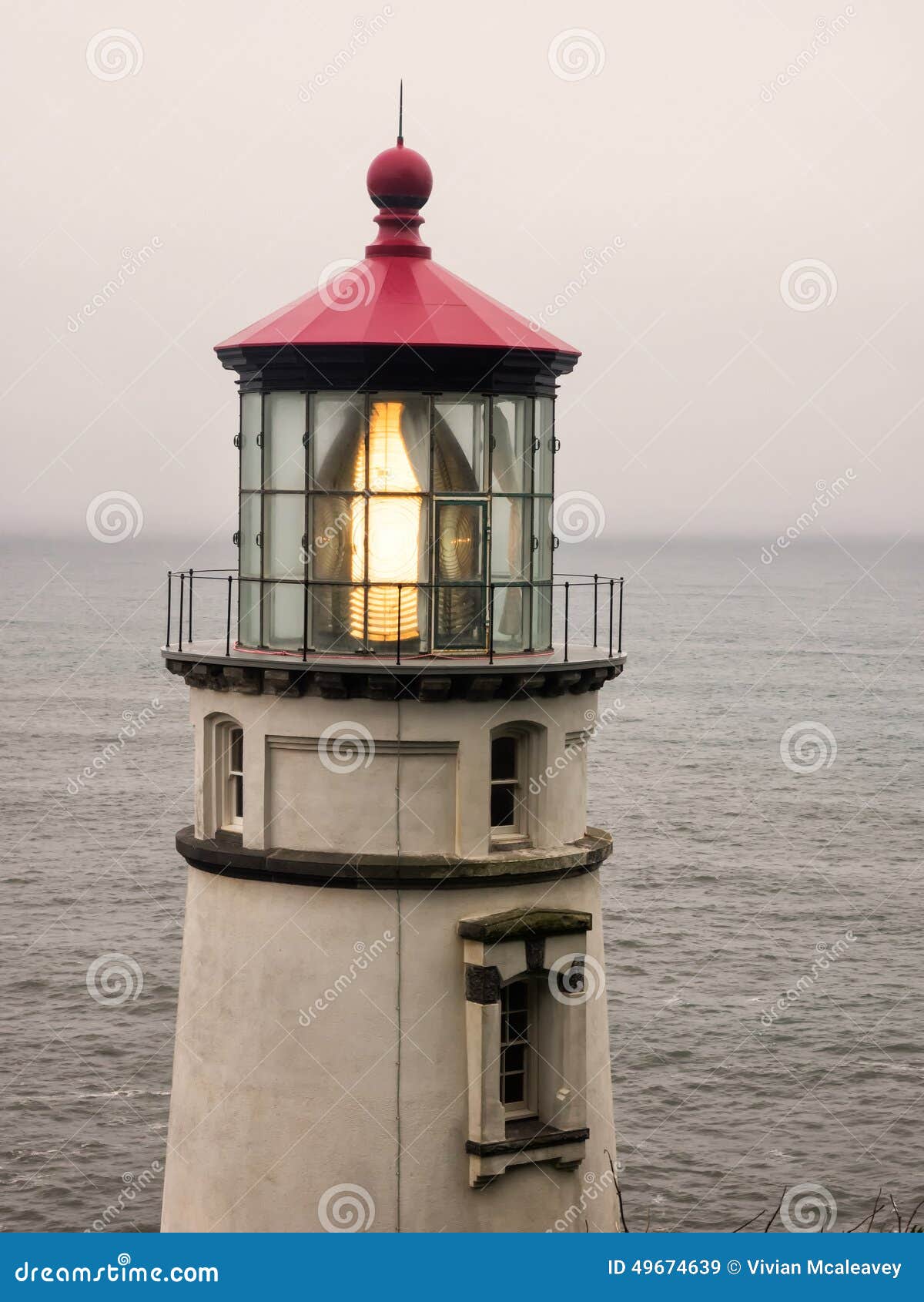 Heceta Head Lighthouse stock image. Image of light, lighthouse - 49674639