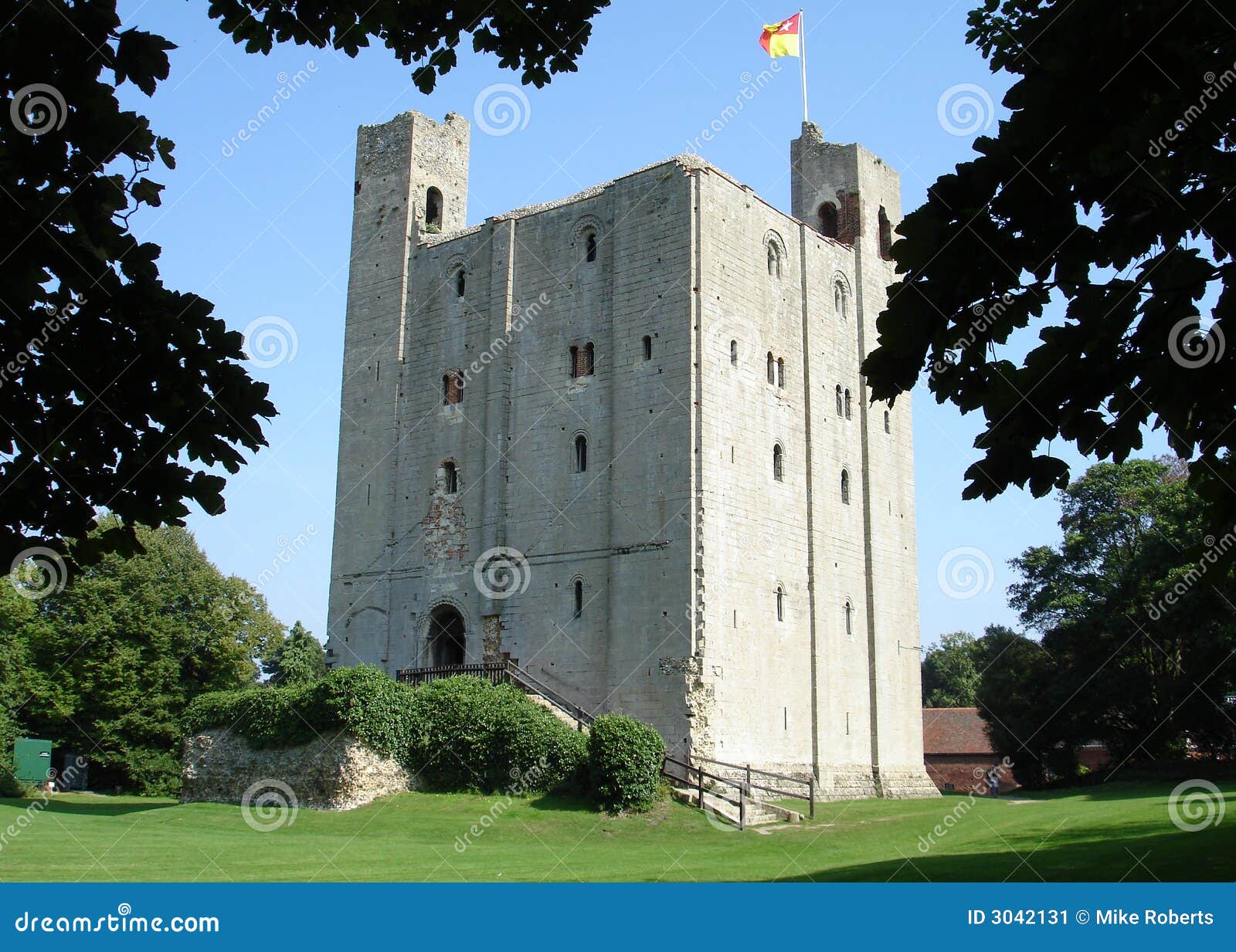 Hedingham Castle stock image. Image of castle, garden - 3042131