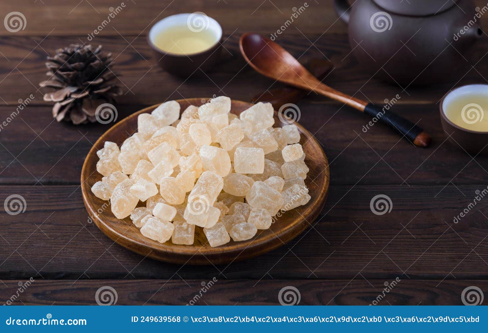 Helado Amarillo De Comida Tradicional Foto de archivo - Imagen de ...