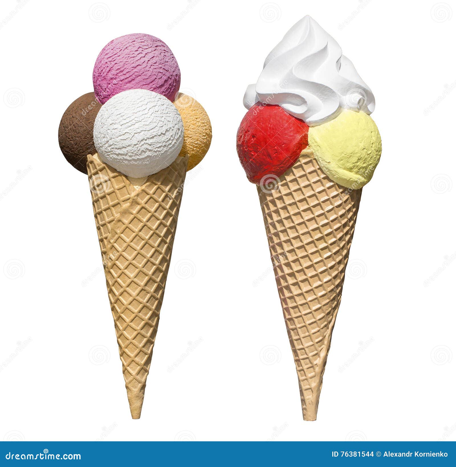 Helado Coloreado En Cono De La Galleta Foto de archivo - Imagen de ...