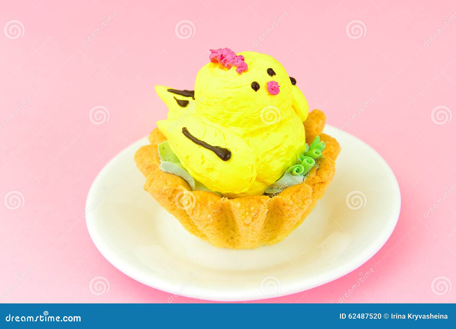 Helado Comestible Bajo La Forma De Pollo Foto de archivo - Imagen de ...