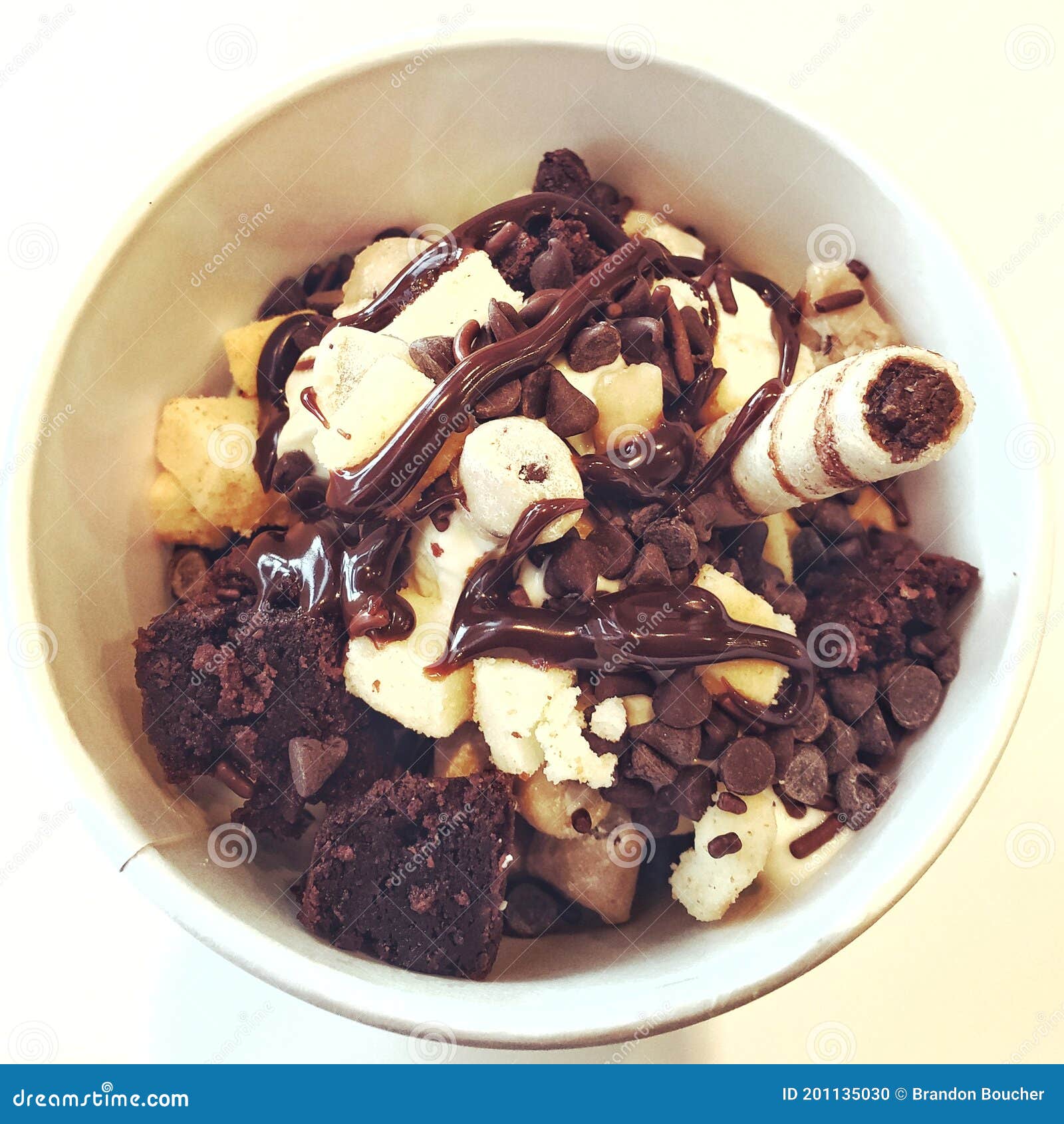 Helado Con Surtidos De Chocolate Variados Foto de archivo - Imagen de ...