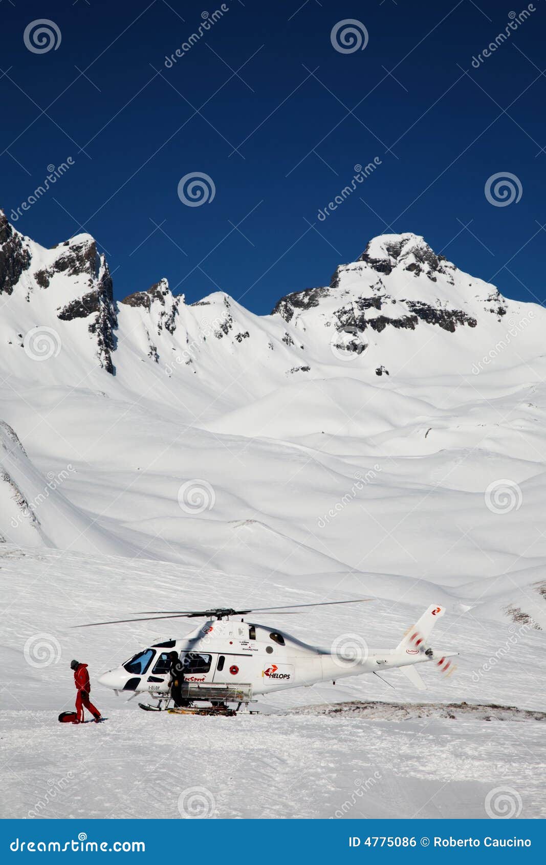 Heli-Skiing editorial photo. Image of skiing, helicopter - 4775086