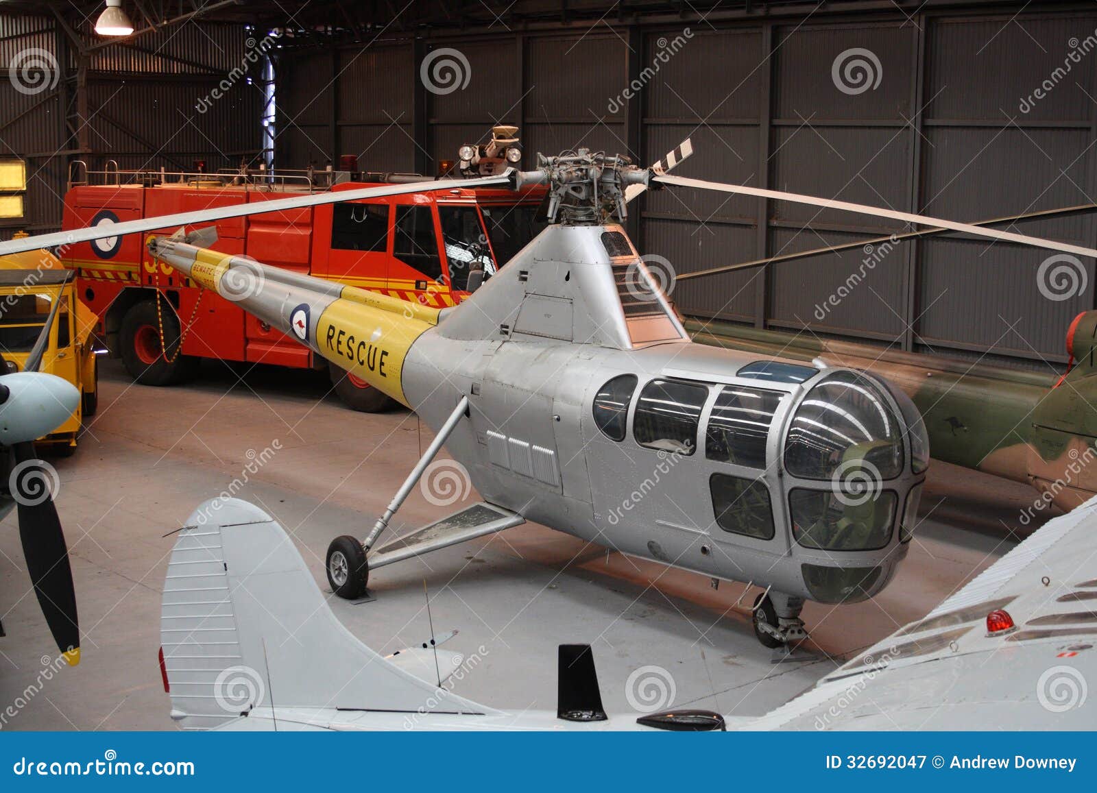 Helicóptero De La Libélula De Sikorsky Imagen de archivo - Imagen de ...